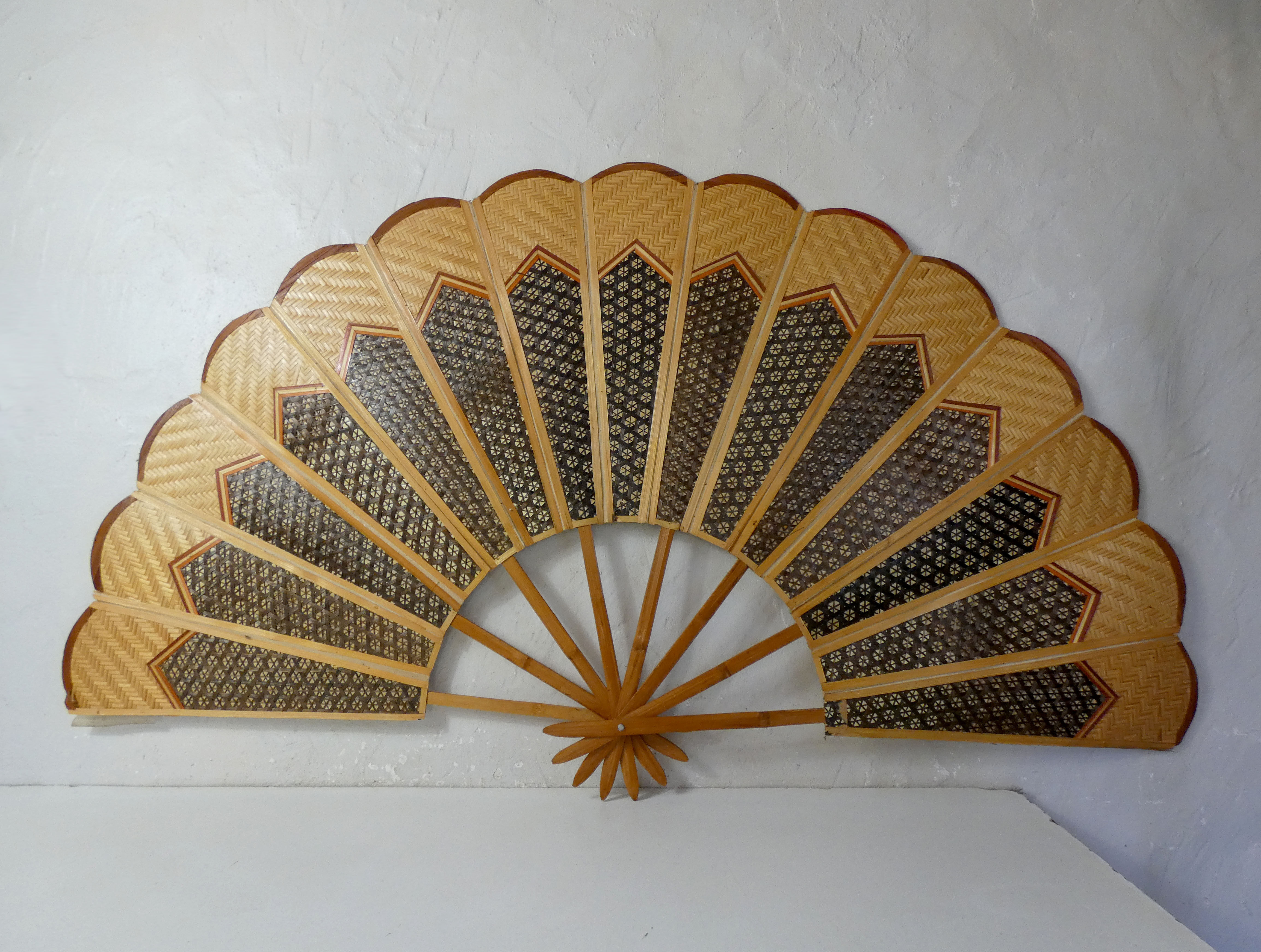 Éventail en rotin canné vintage | Selency