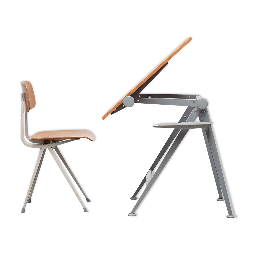 Table de rédaction modèle Reply design par Wim Rietveld et chaise ...