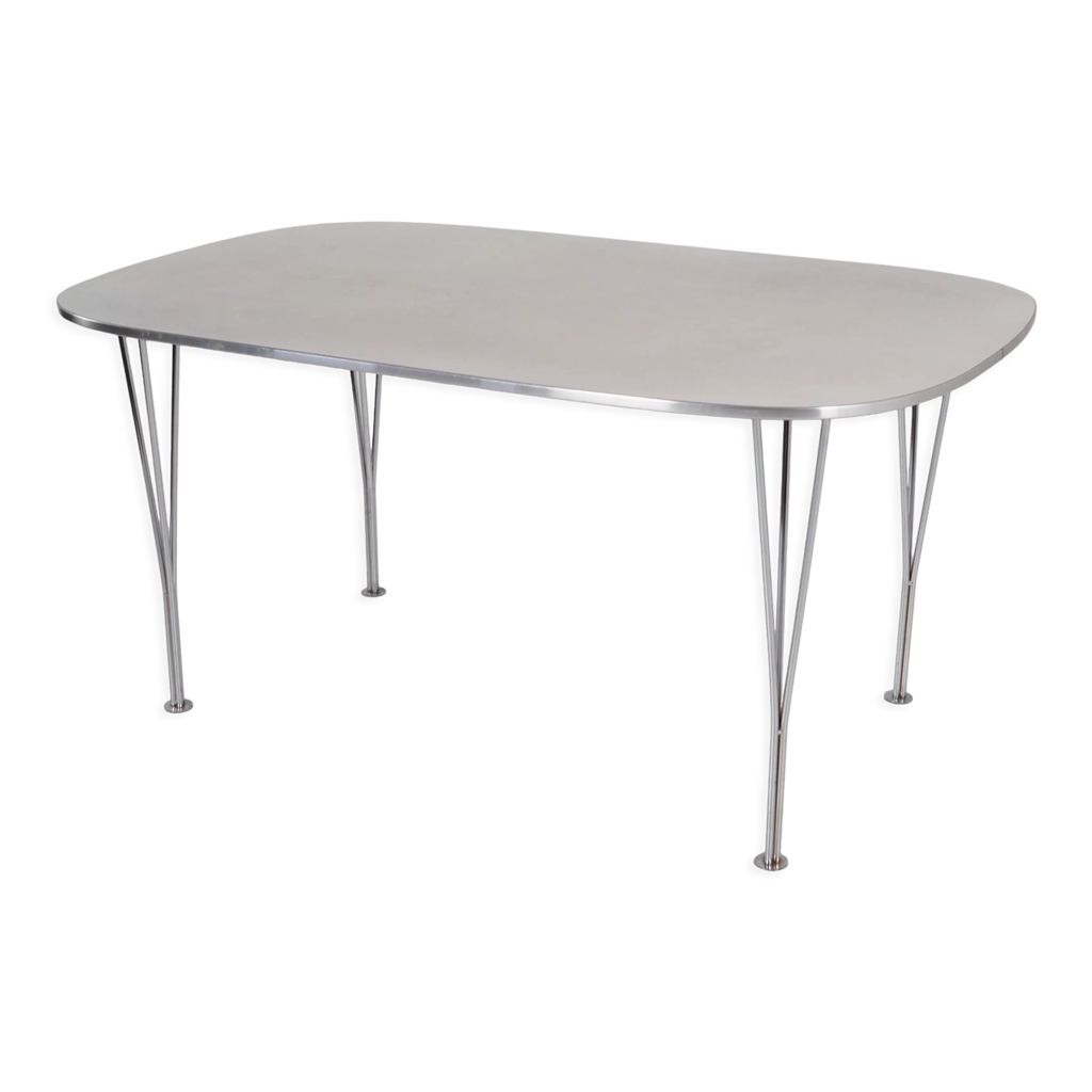 Table ovale, construction métallique, design scandinave des années 70 ...