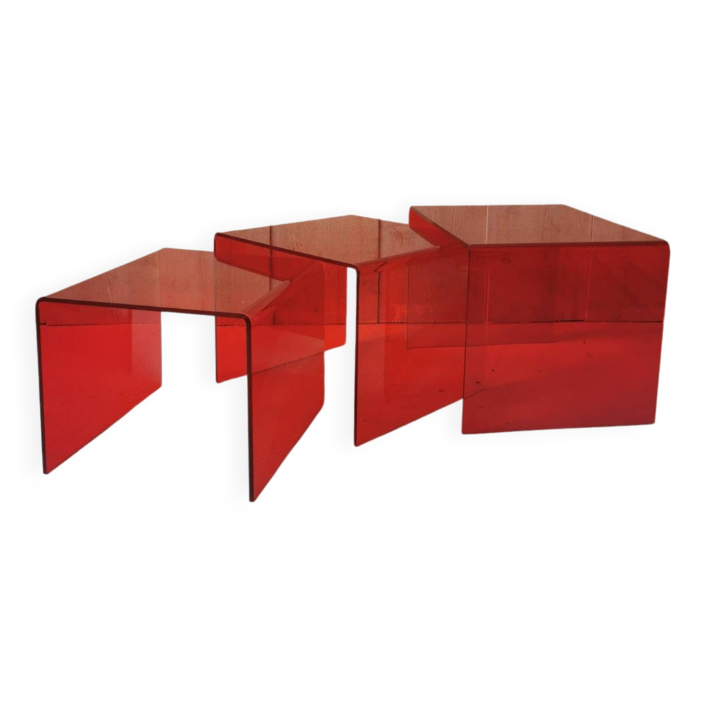 Tables gigognes en plexiglas rouge | Selency