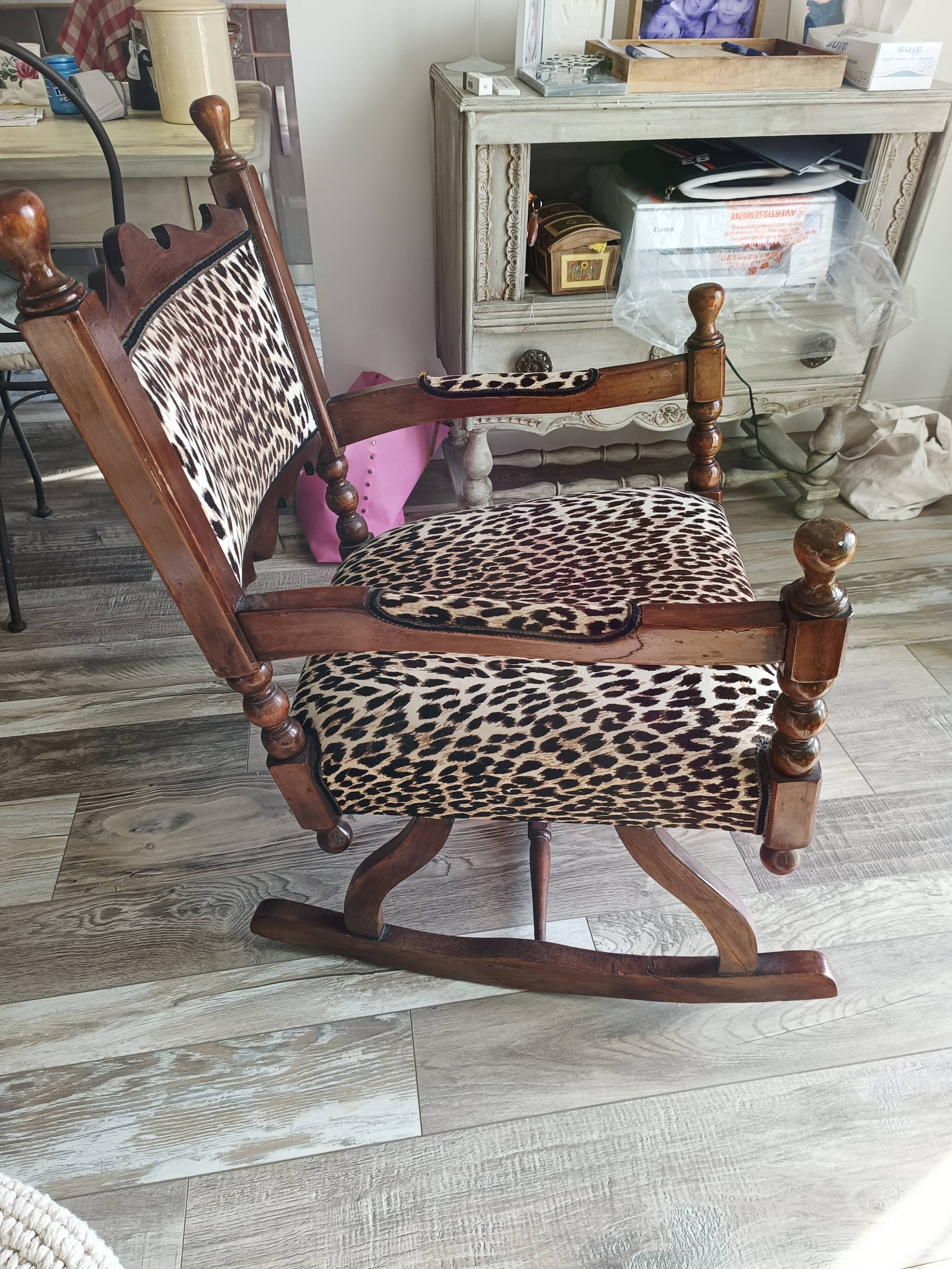 Fauteuil rocking-chair imprimé léopard | Selency
