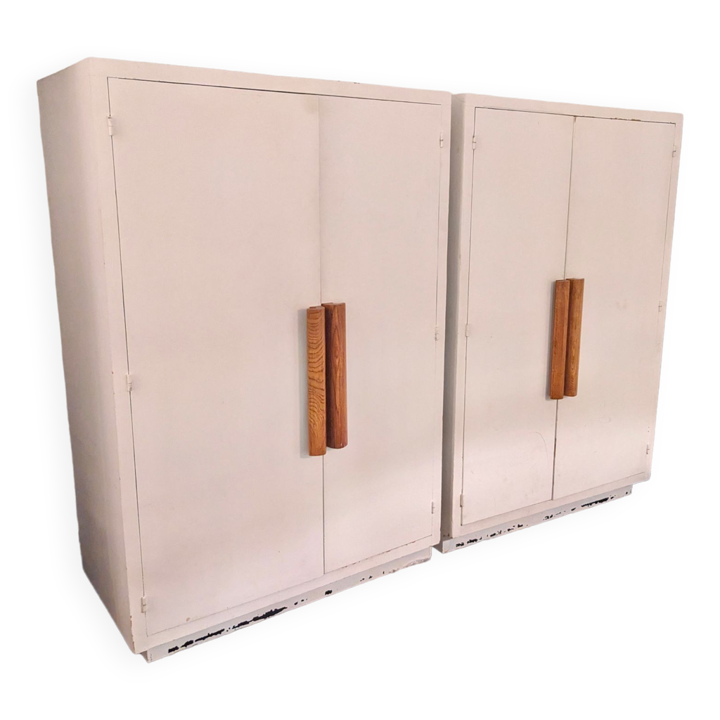 Set of 2 Le Corbusier cabinets | Selency