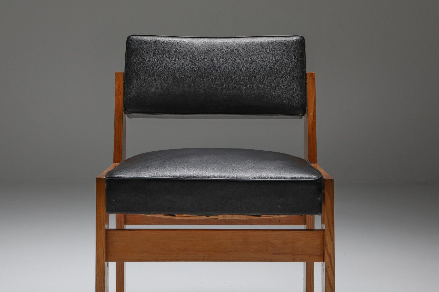 Fauteuils Wim den Boon en chêne et vinyle d'origine 1950 | Selency