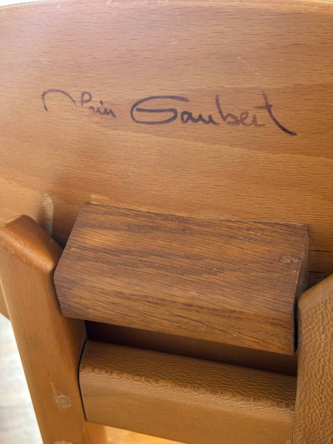 Chaise basse sculpturale Alain Gaubert 1950 | Selency