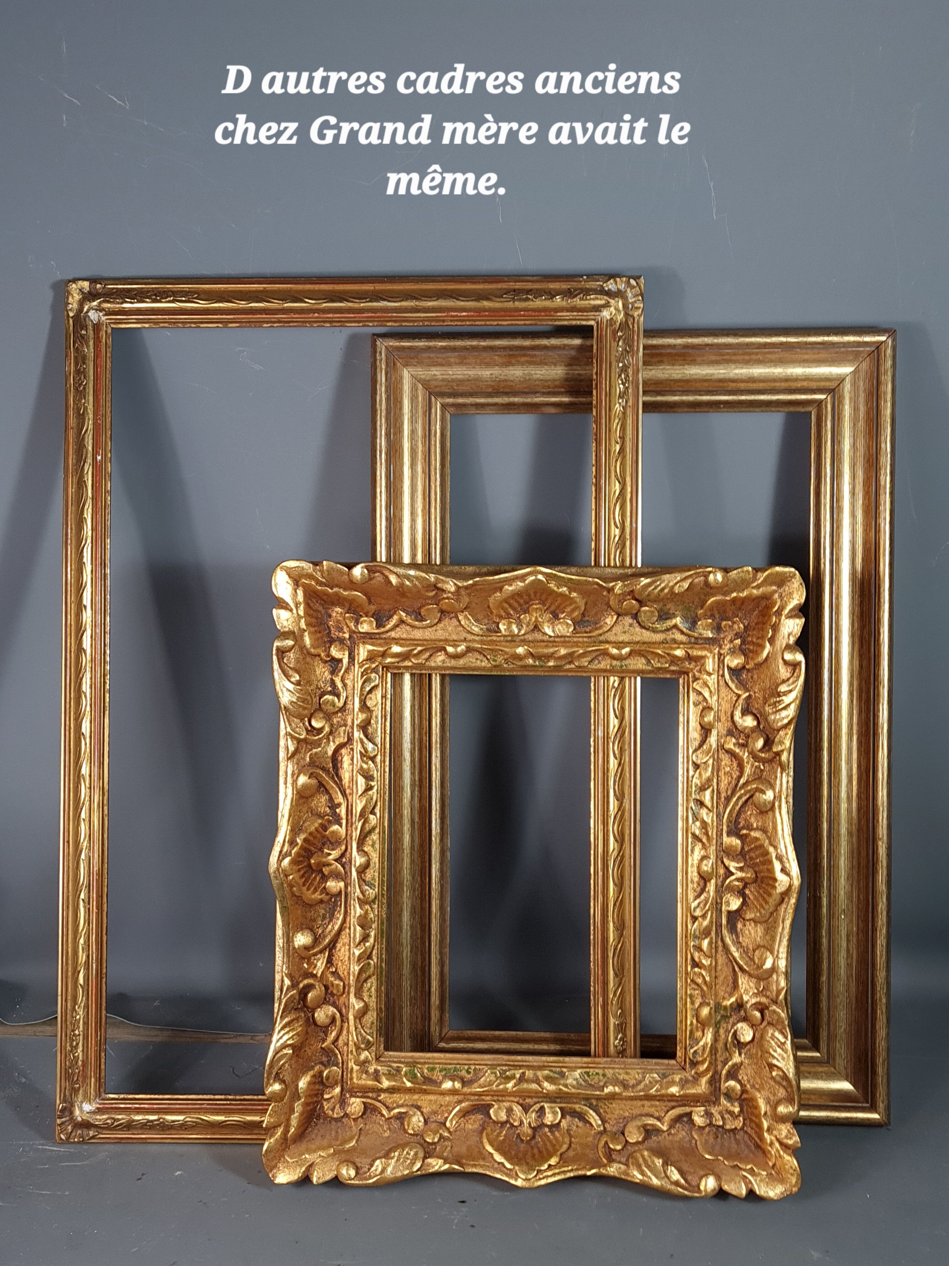 Cadre ancien oval bois doré à la feuille d'or 58,5x48,5 cm, feuillure ...