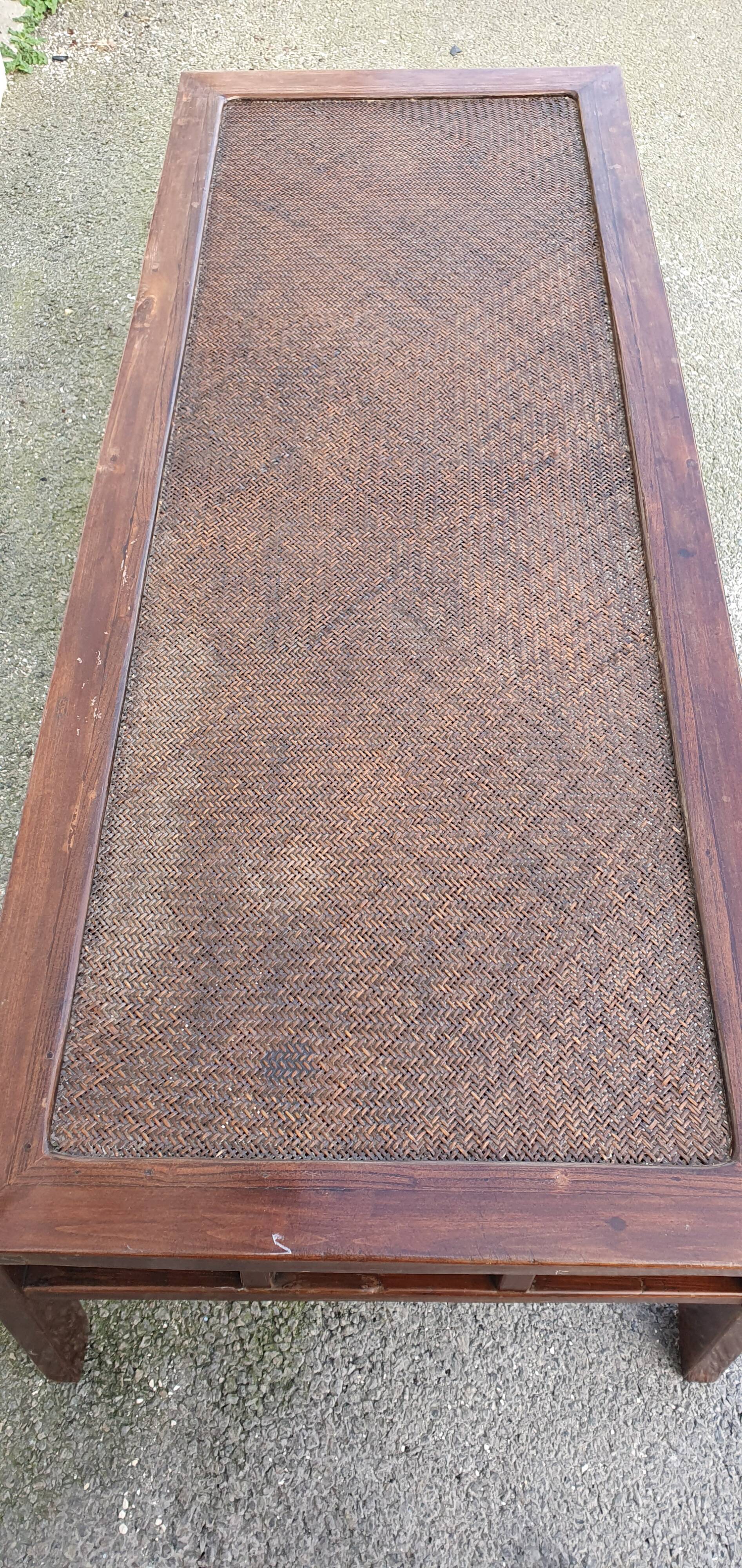 Lit a opium, table basse Indochine XIXéme | Selency