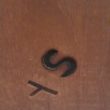 Table ronde en noyer massif et 4 chaises en option | Selency