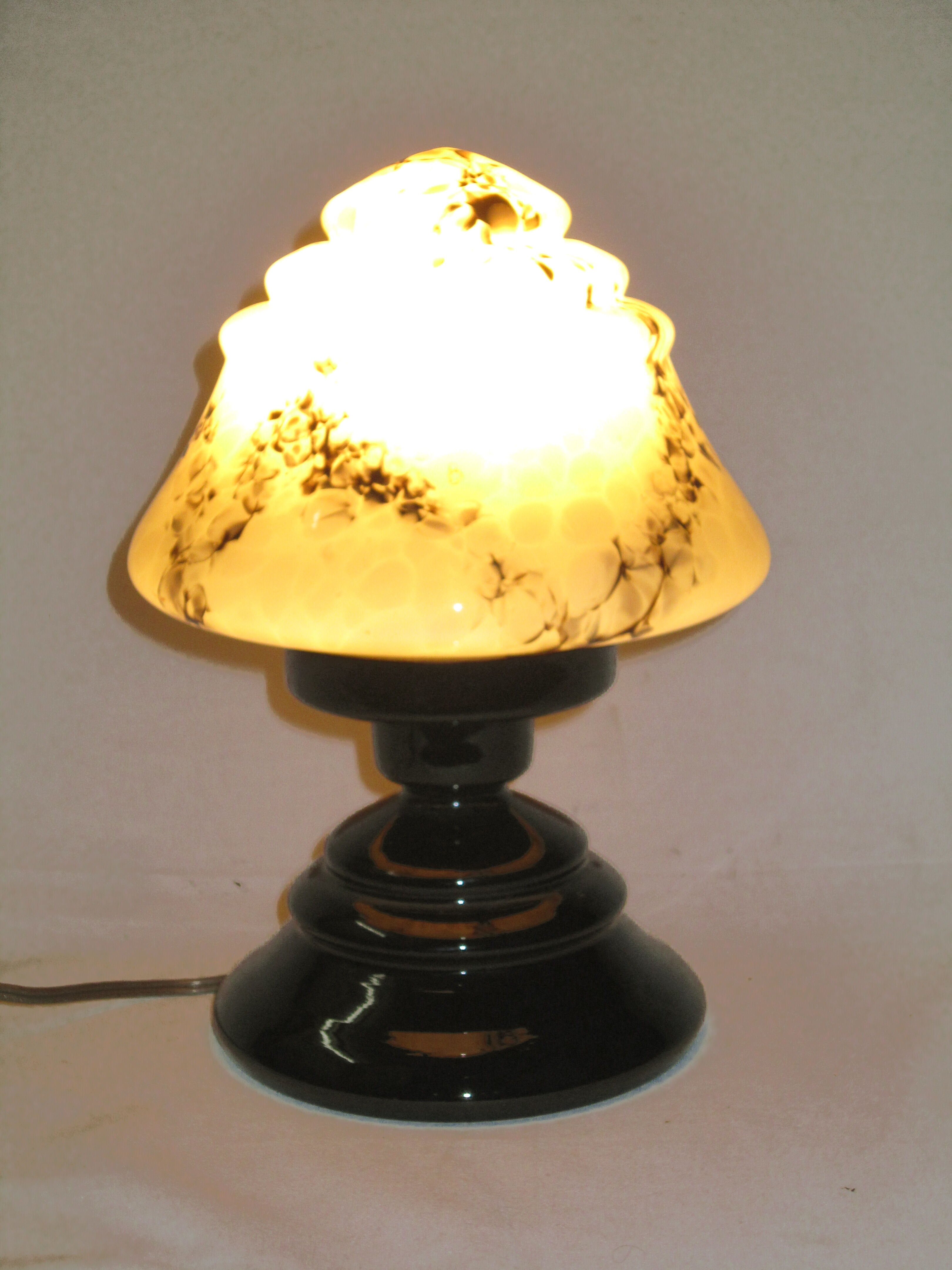 Lampe en verre opaline art deco signature Tchecoslovaquie belle epoque ...
