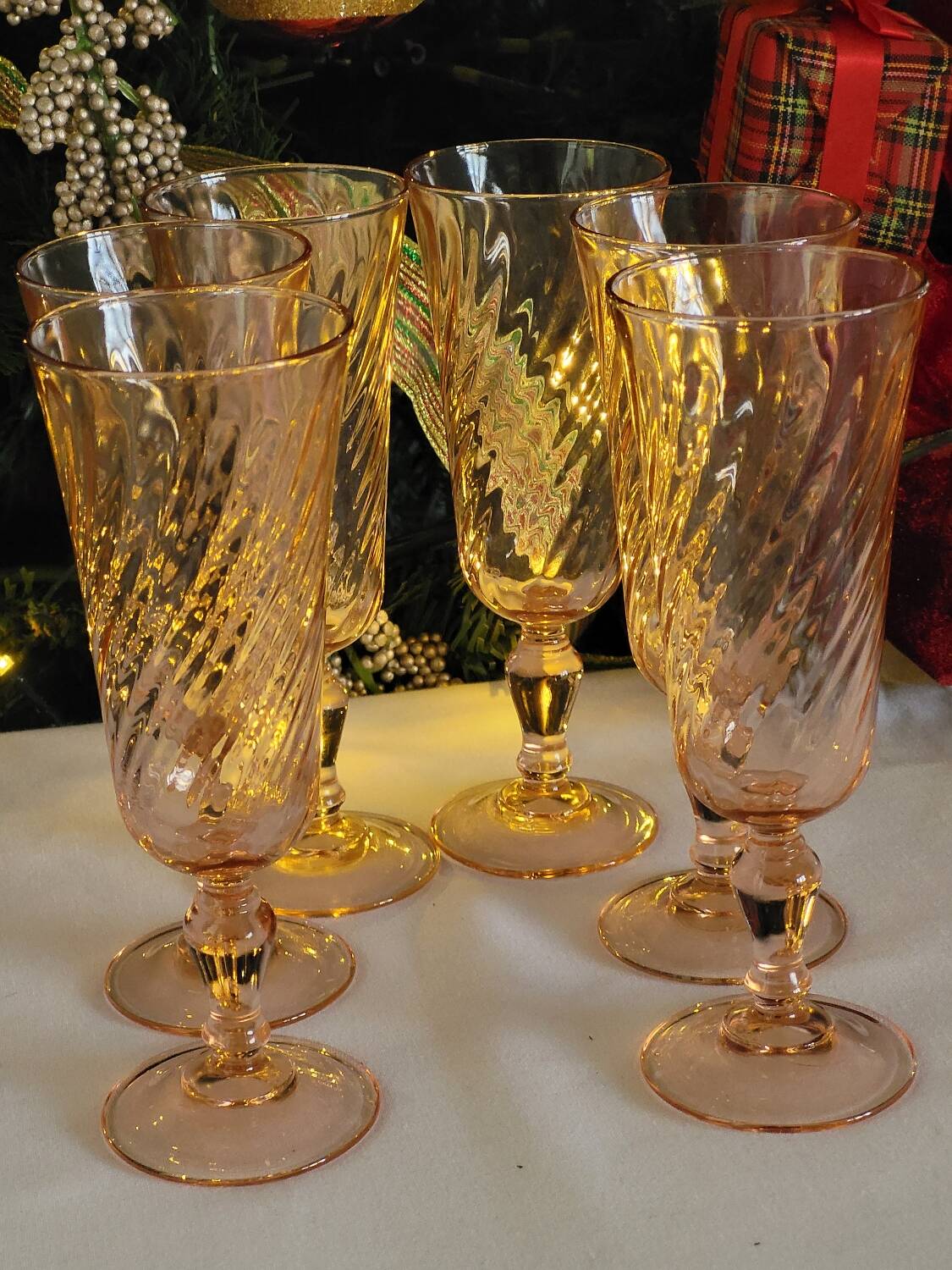 Verre à Champagne rose rosaline | Selency