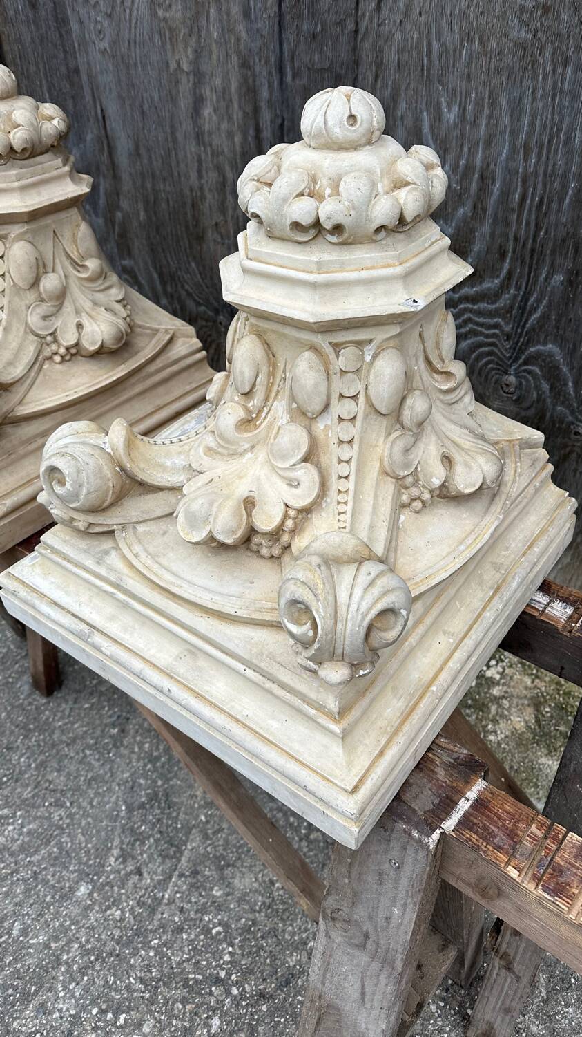 Console murale / Corbeau en stuc | Selency