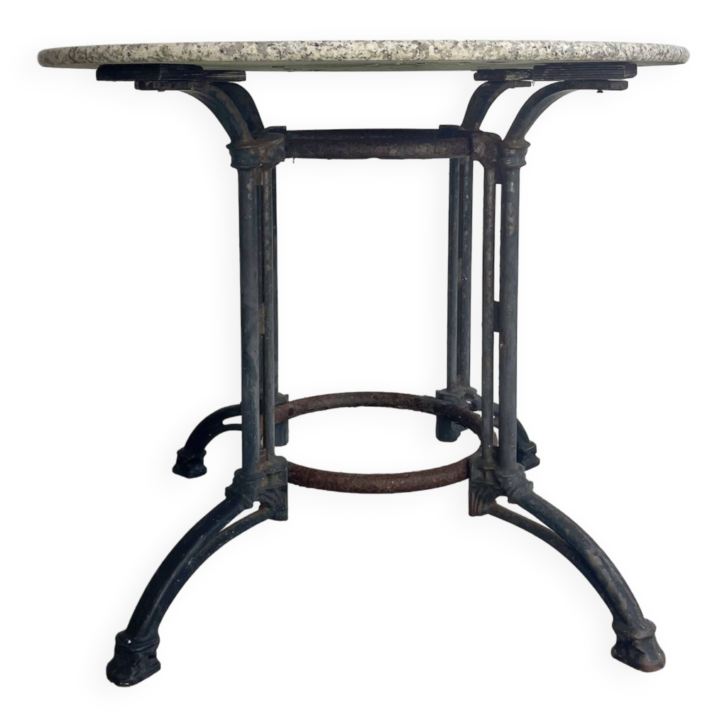 Table de jardin ronde en granit avec base en métal | Selency