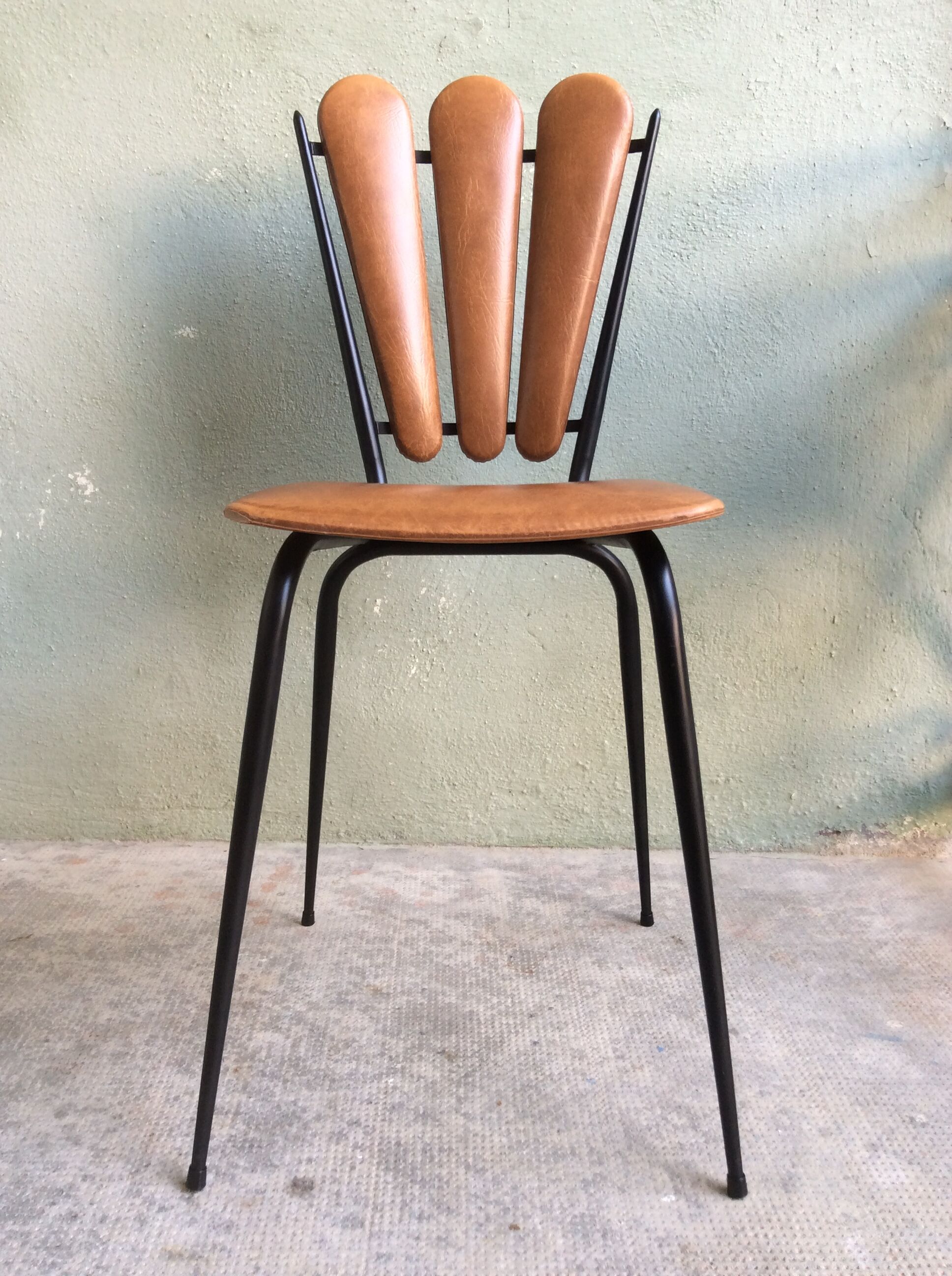 Lot de 2 chaises vintage skaï et métal Tubmenager | Selency