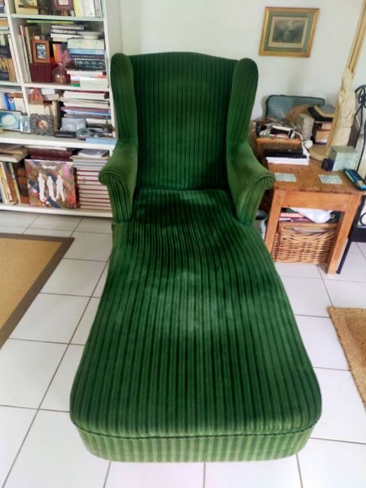 Une Méridienne style Napoleon III,velours vert des années 30. | Selency