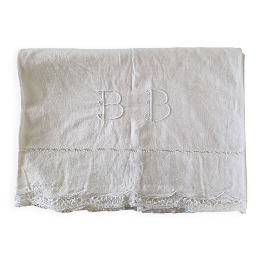 Ancien drap en lin - Chiffré BB - Avec liseré ajouré et dentelle sur le ...