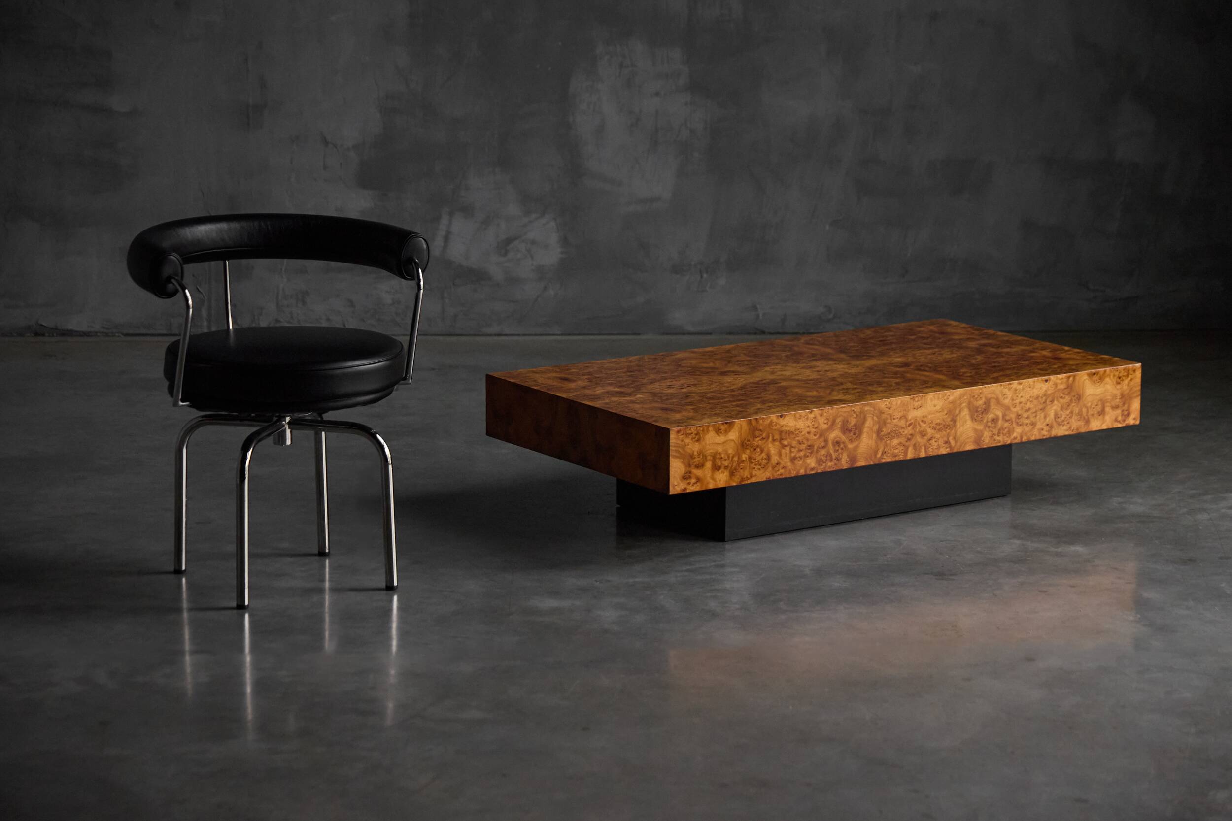 Table basse en bois de bouleau dans le style de Willy Rizzo, Italie ...