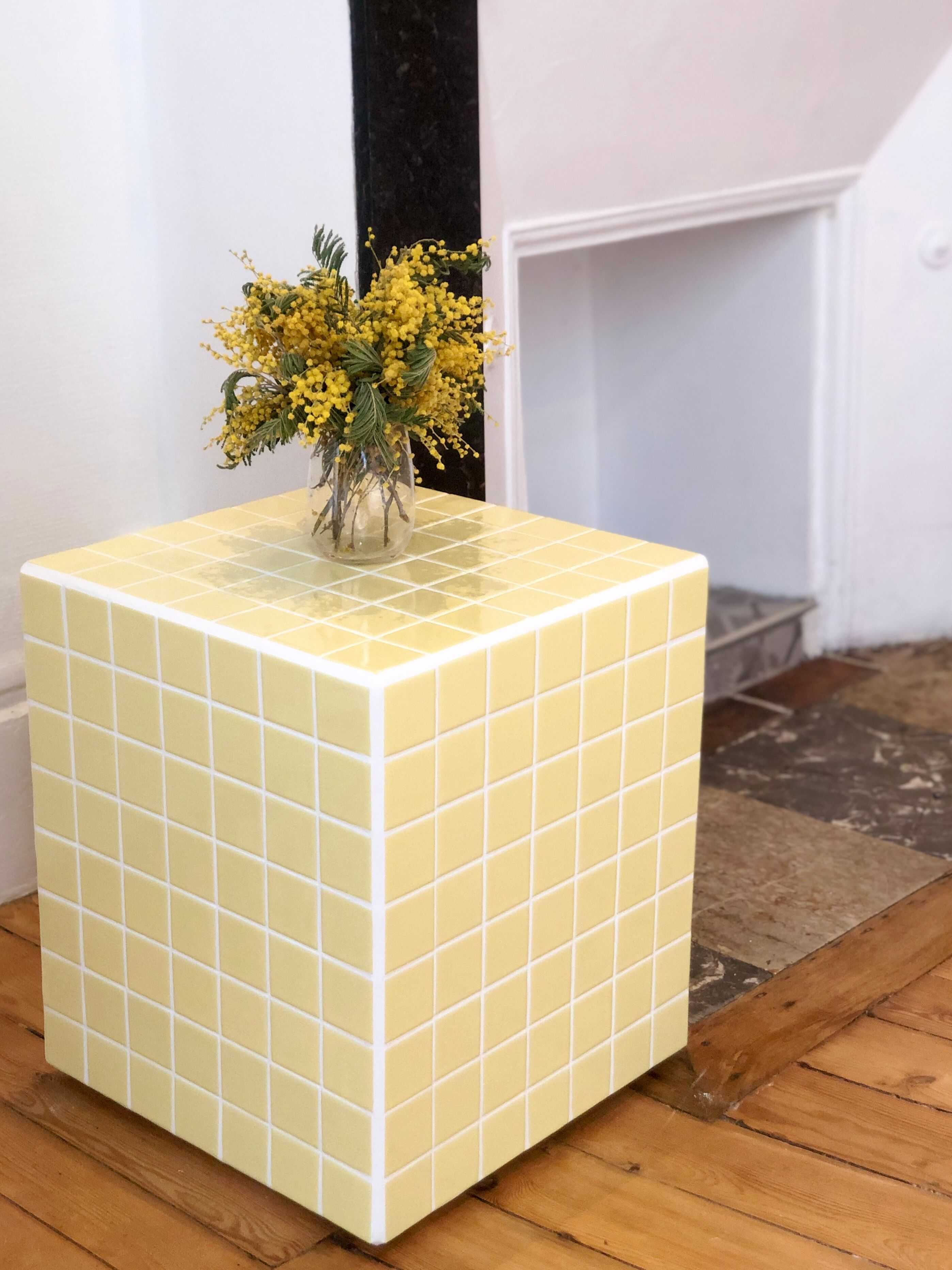 Table basse en carreaux de céramique | Selency