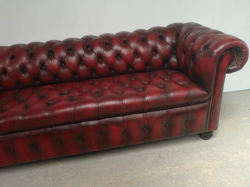 Banquette chesterfield cuir bordeaux | Selency