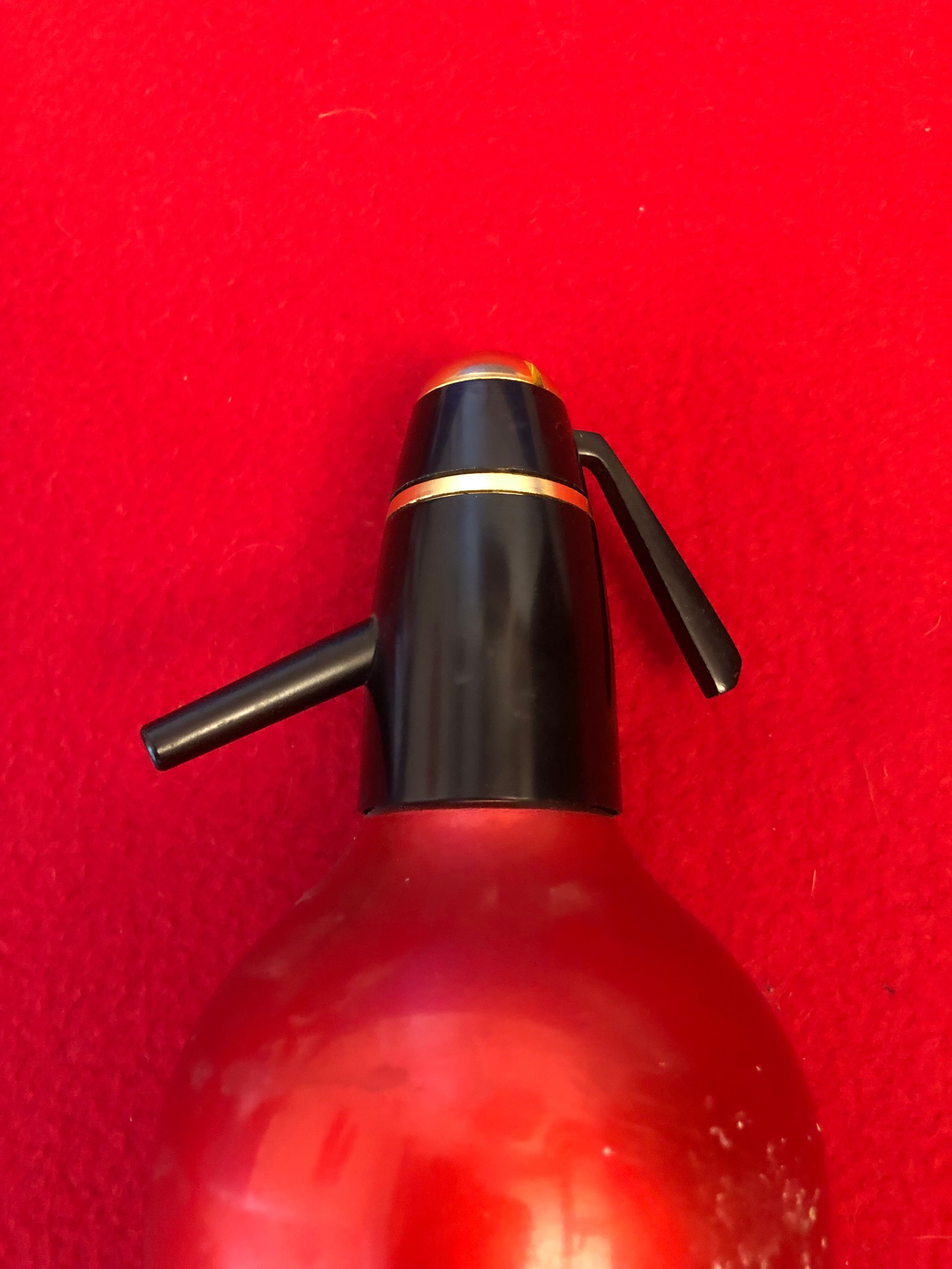 Distributeur de boissons gazeuses rouge siphon automatique | Selency