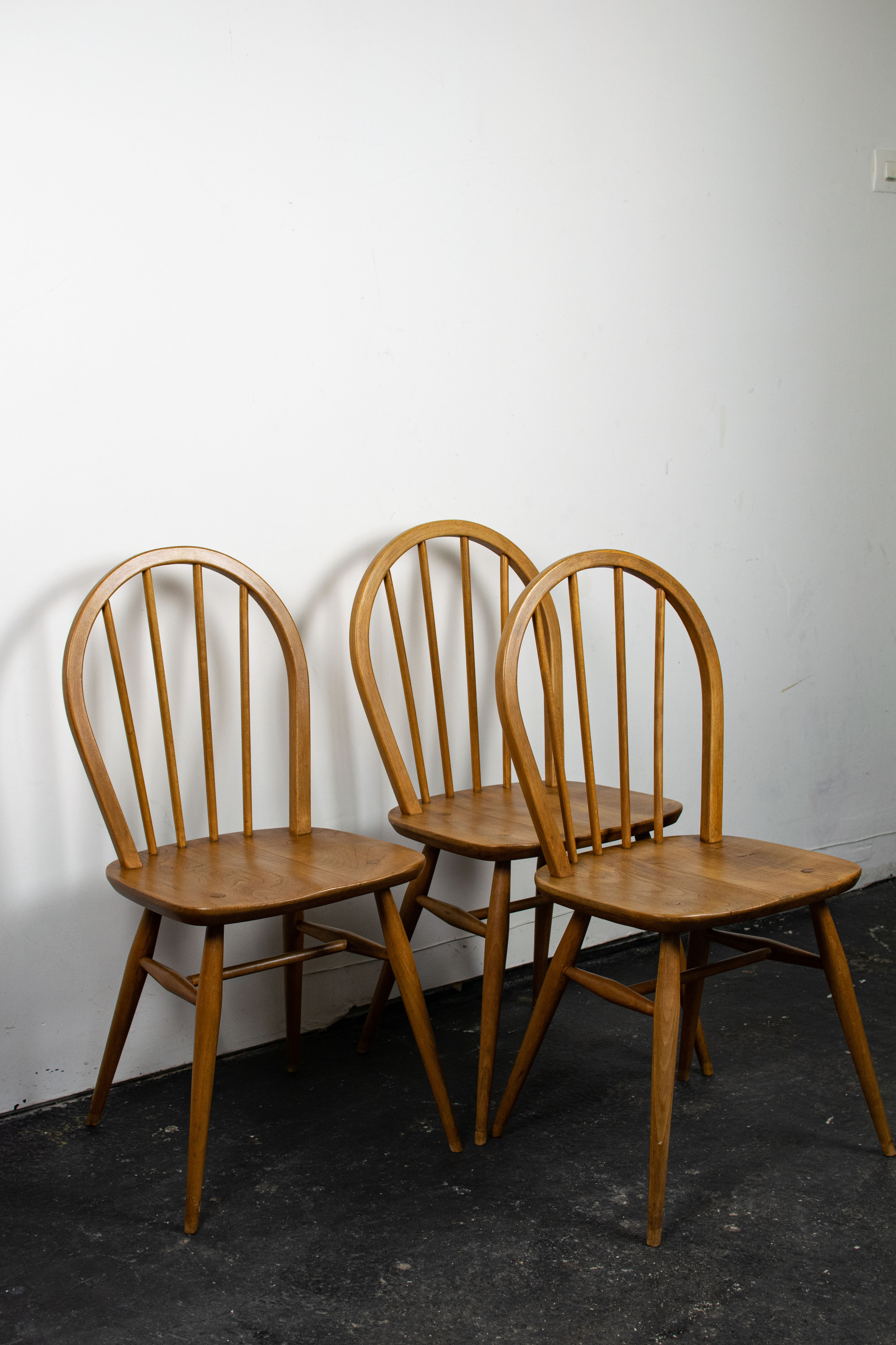 Chaise Ercol modèle 400 Windsor | Selency