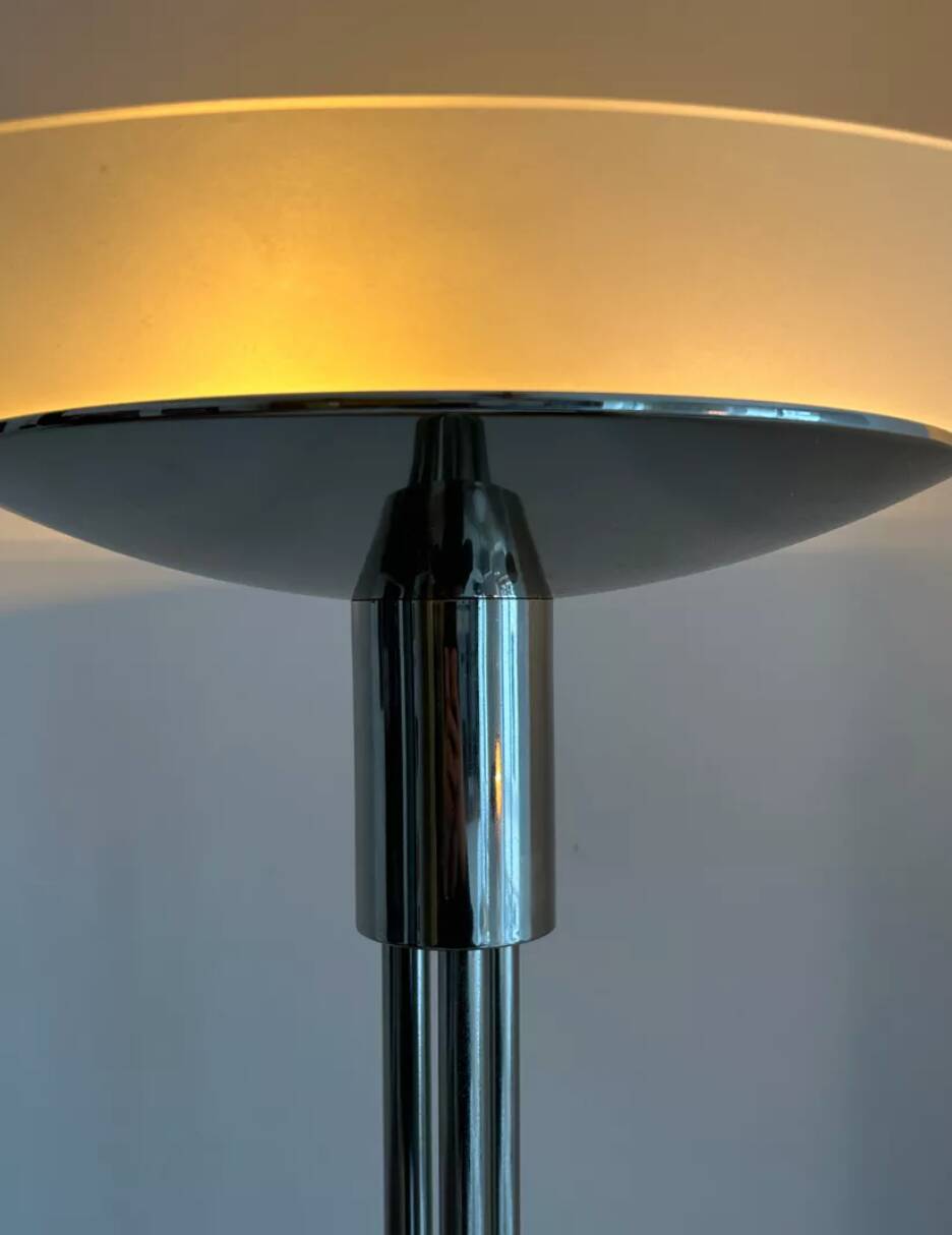 Lampadaire vintage moderniste « modèle 44 » Perzel métal chromé et ...