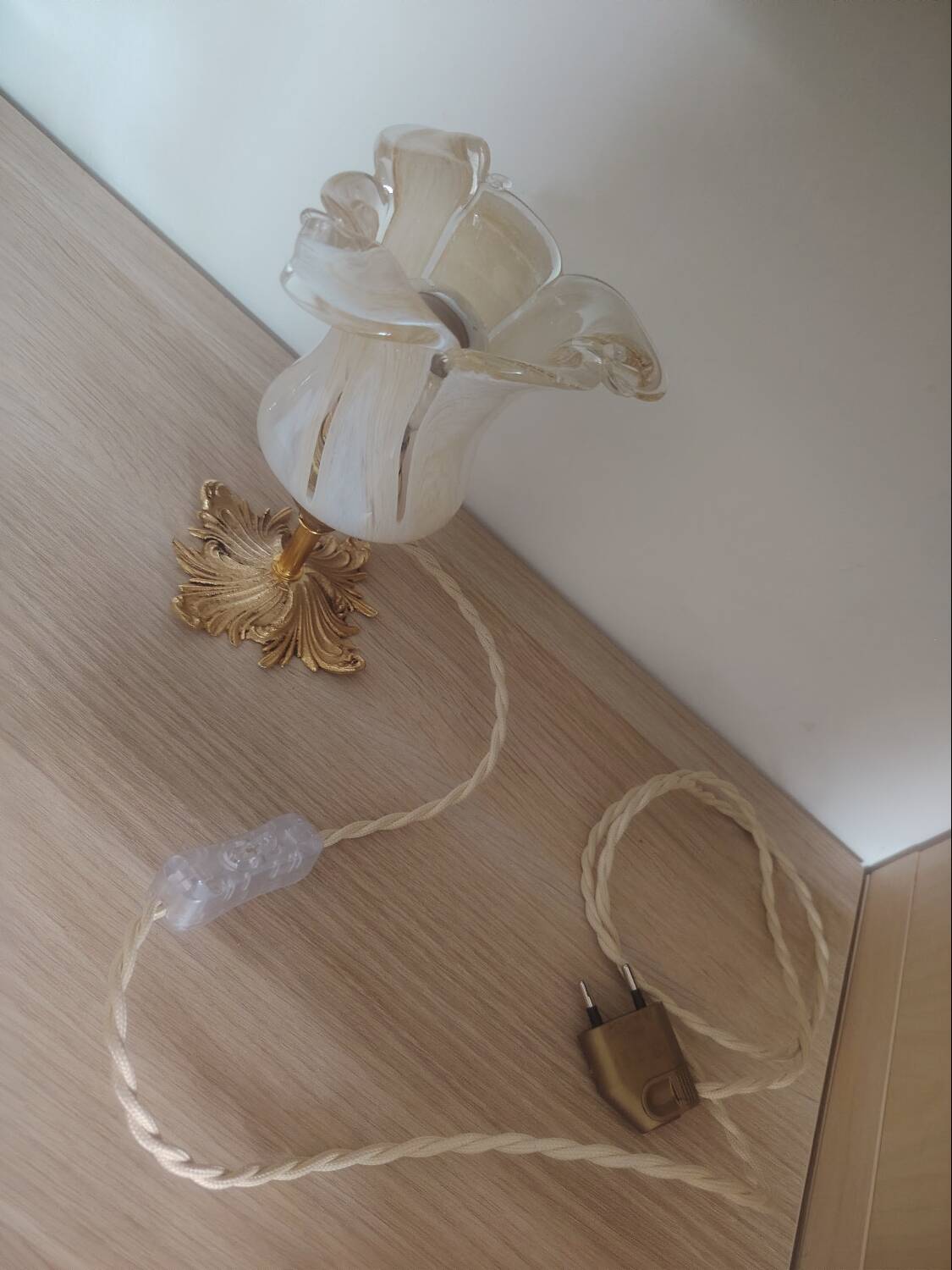 Lampe de chevet en verre de Murano formant une fleur | Selency