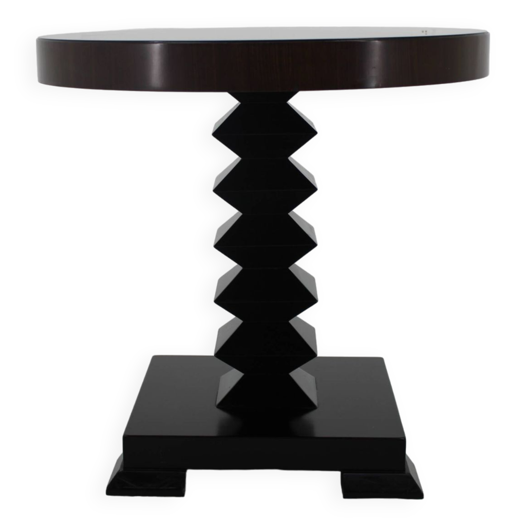 Table basse ronde de forme cubique des années 1980, 10 articles ...