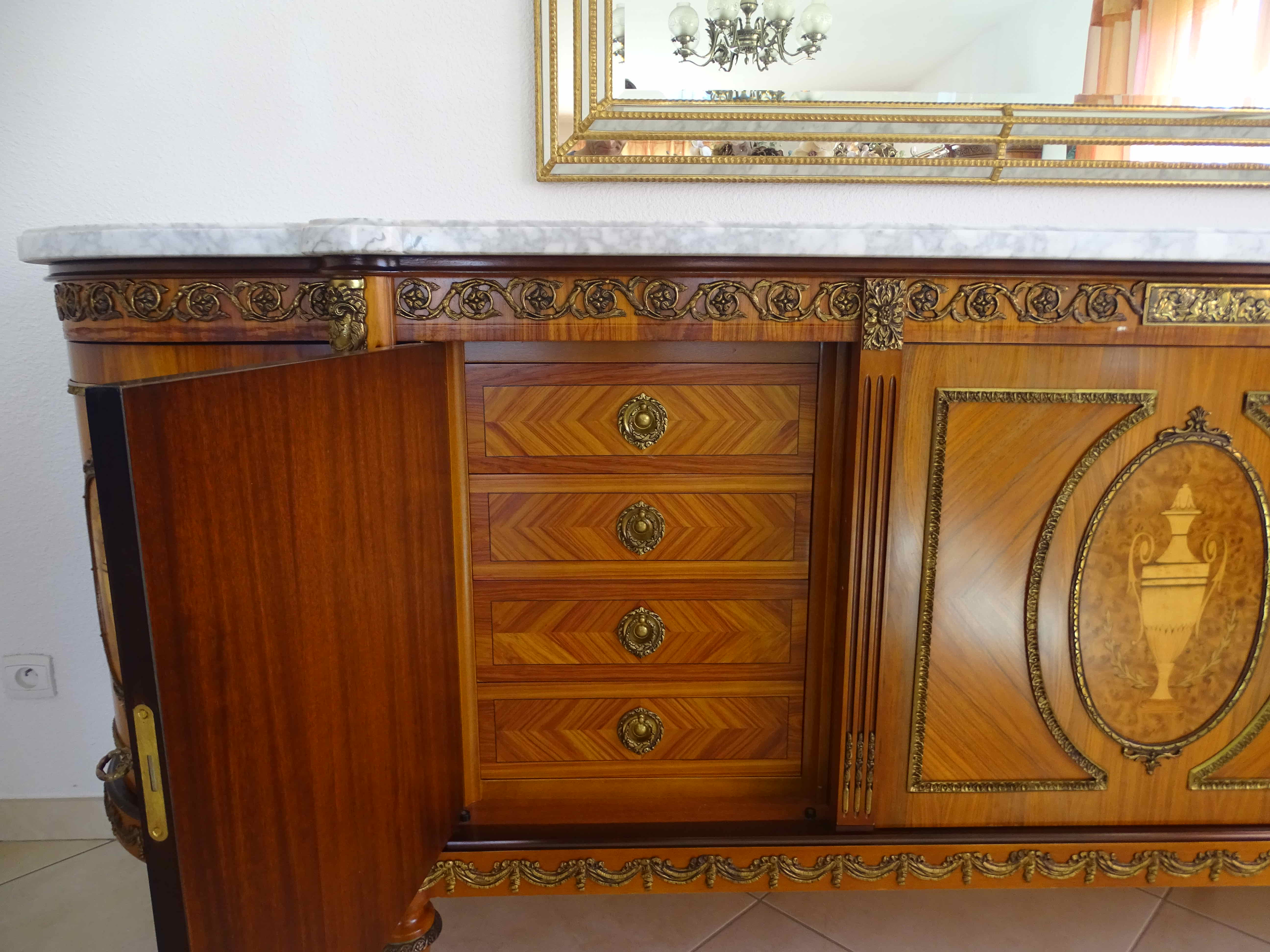 Buffet modèle Elysée Ehalt Louis XVI | Selency