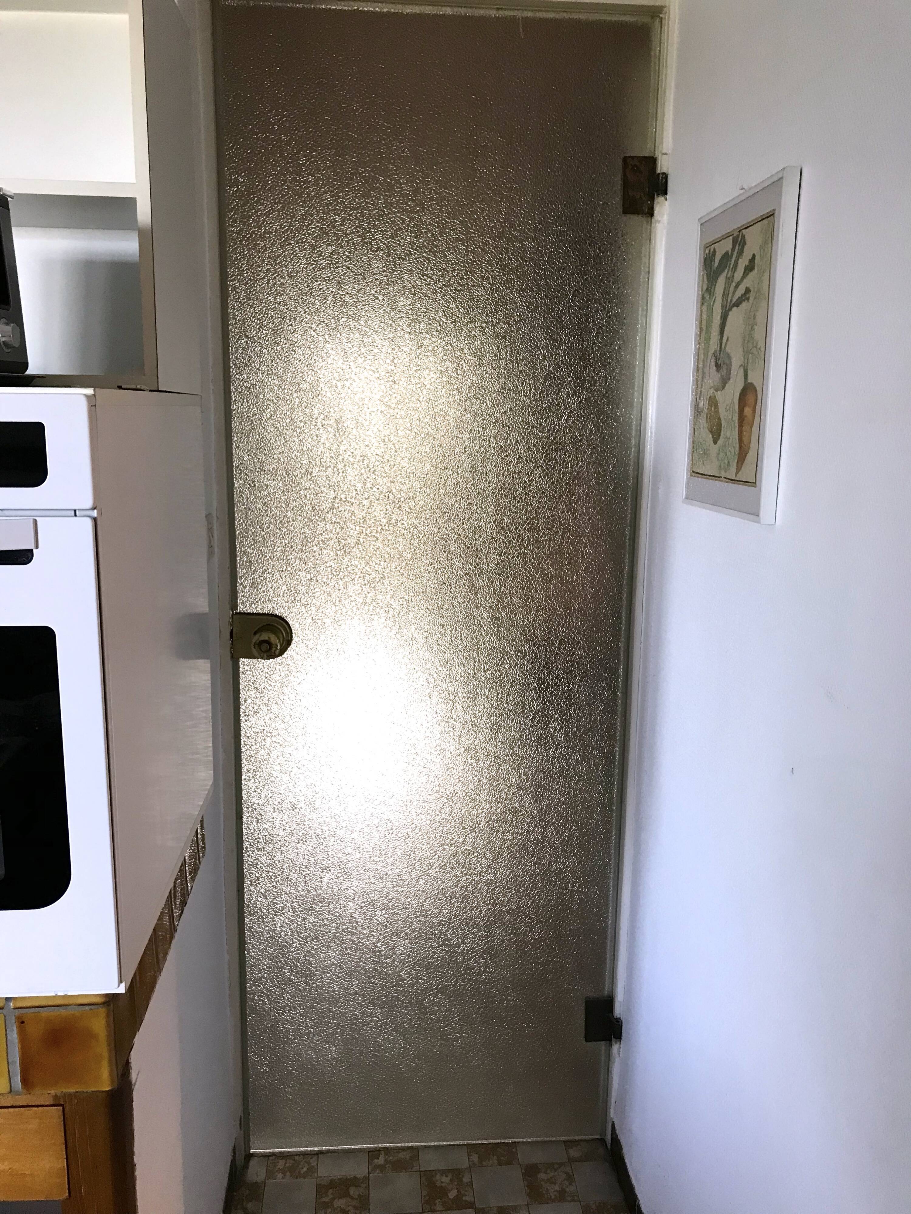 Porte clarit vintage laiton et verre texturé securit | Selency