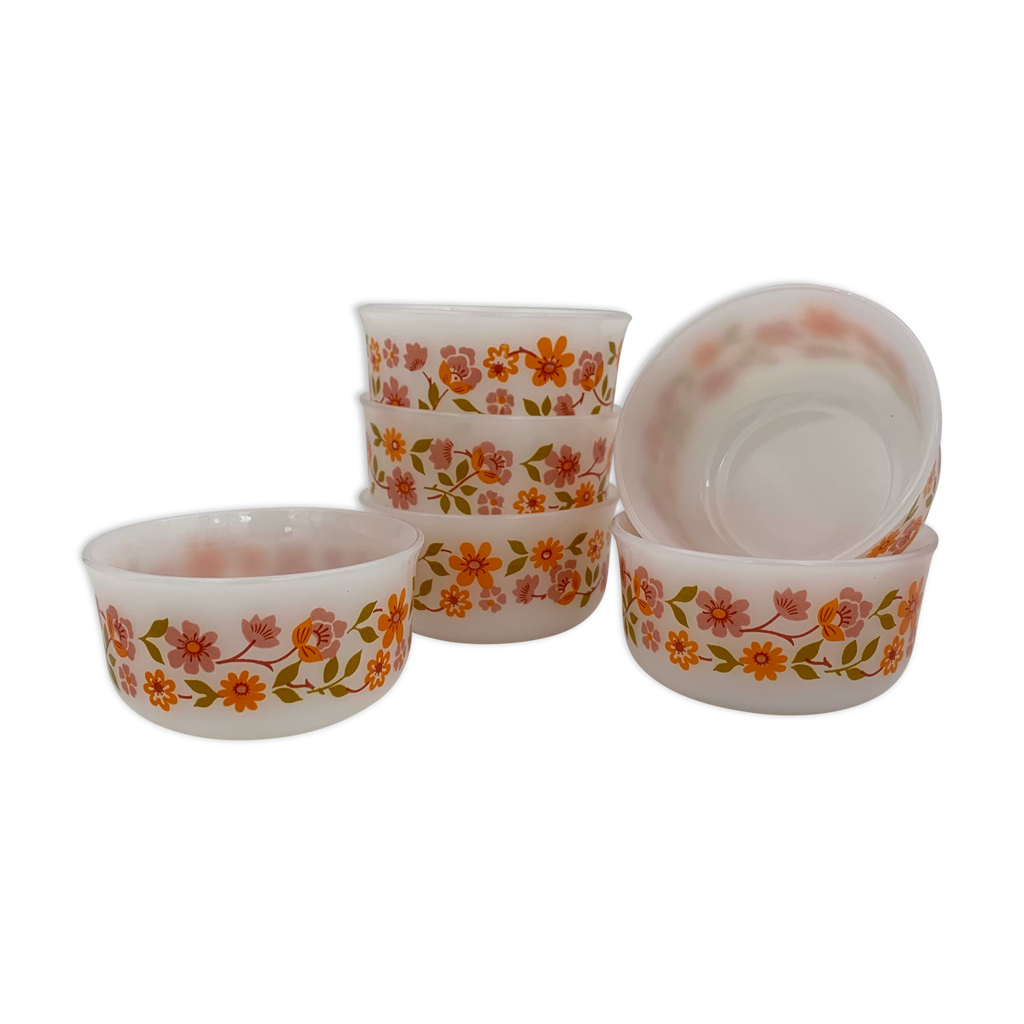 Six ramequins arcopal modèle scania, en verre opalin, années 1970 | Selency