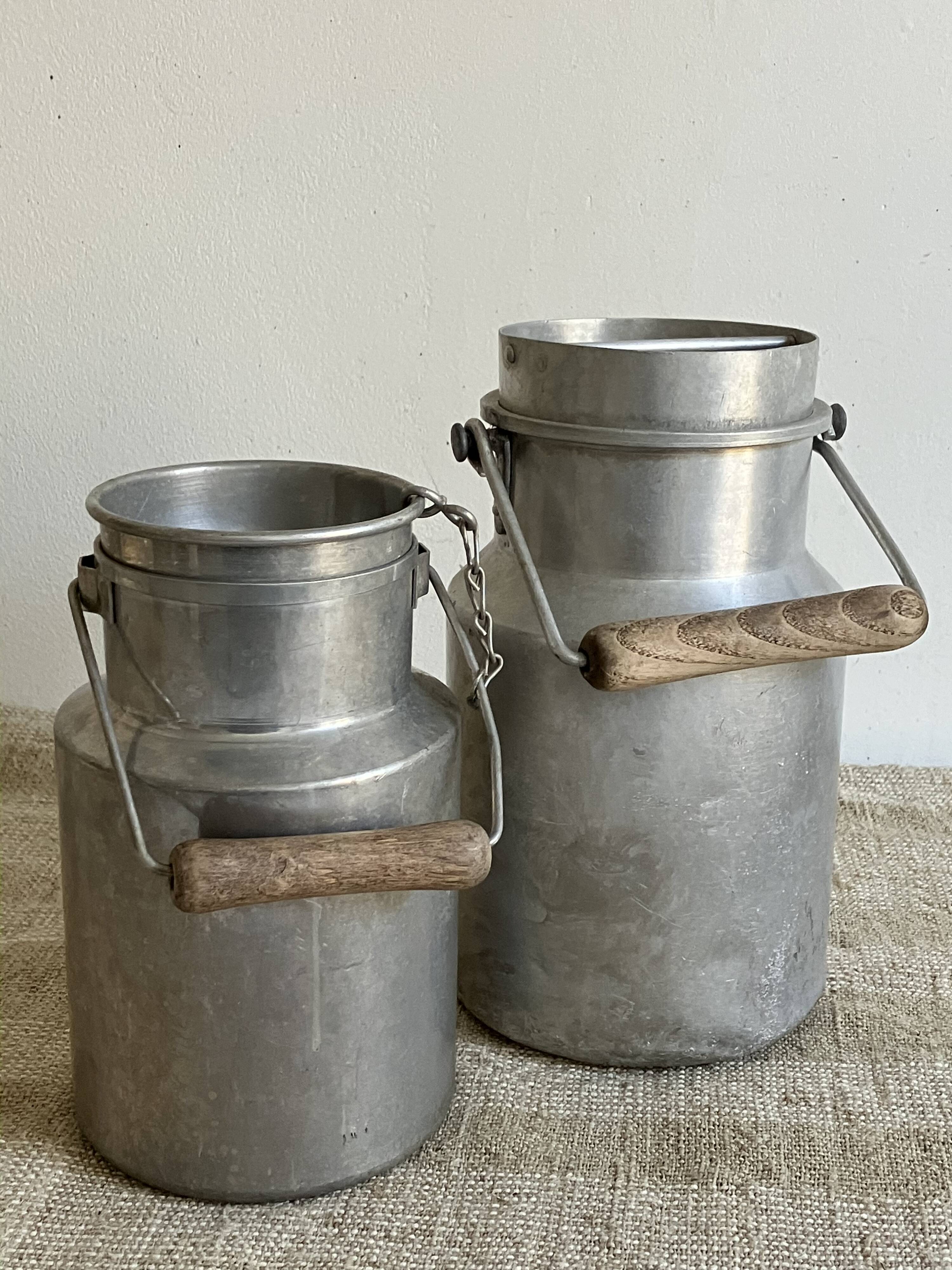 2 anciens pots à lait en aluminium | Selency