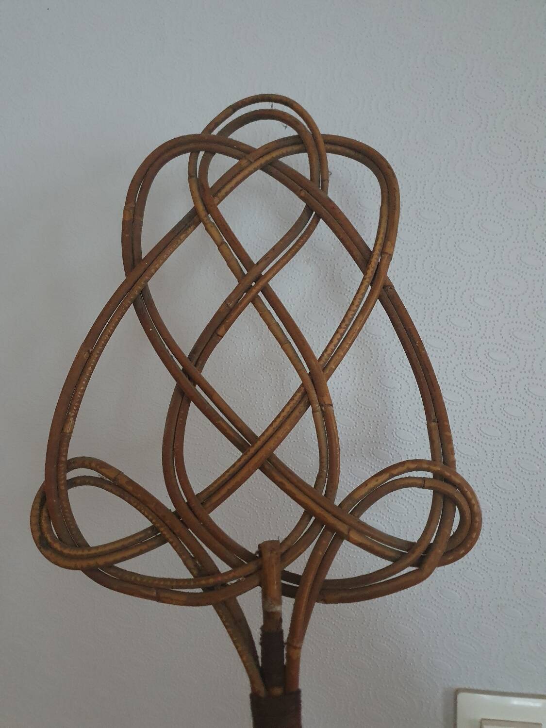 Tapette à tapis batteur de tapis en rotin vintage 70's | Selency