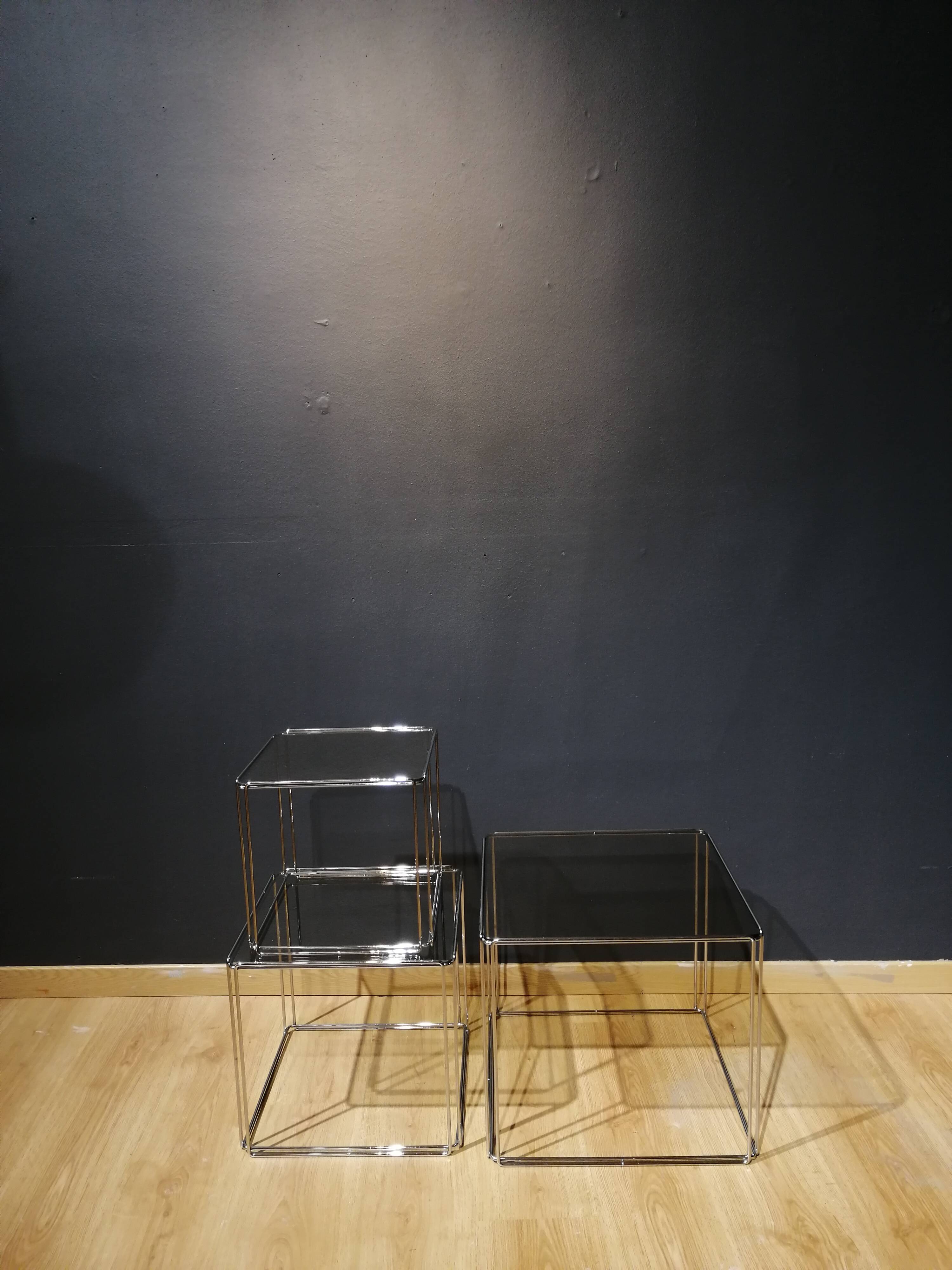 Tables gigognes "Isocèle" par Max Sauze éditées par Atrow, des années ...