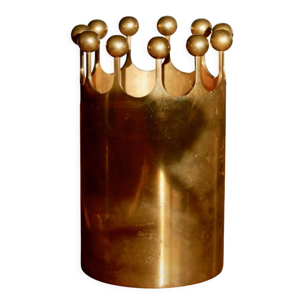 Vase couronne en laiton pour Skultuna vers 1970 Pierre Forssell | Selency