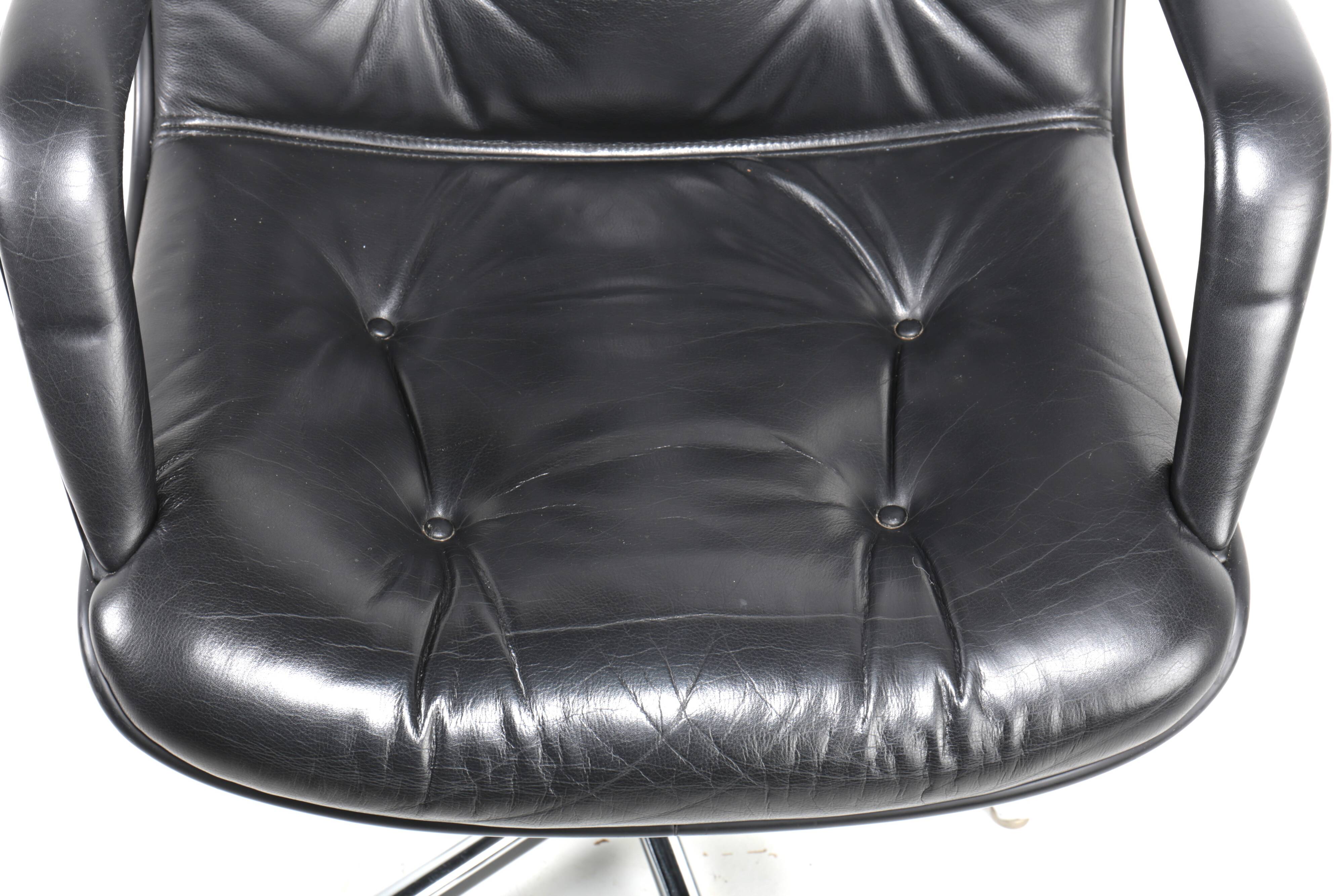 Fauteuil Strafor 451 par Randall Buck, années 70 | Selency