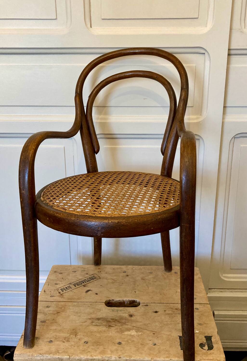 Sitemapcdatahttpwen2windecoocomfauteuil Thonet Ancien