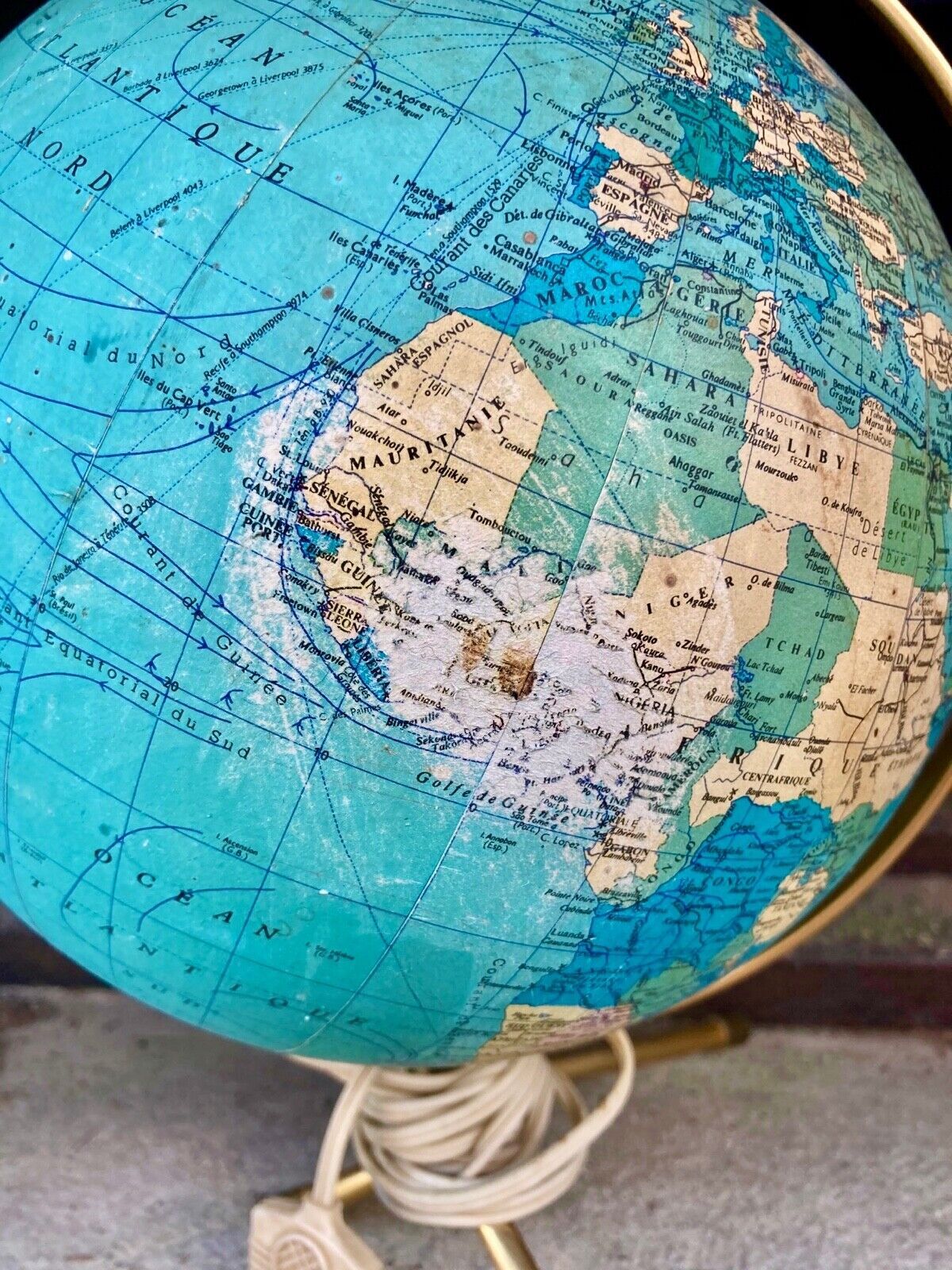 Globe terrestre mappemonde ancienne verre lumière design vintage 1970 ...