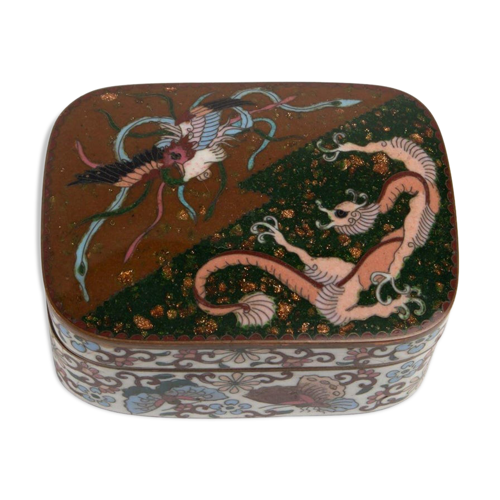 Boite en émaux cloisonnés sur cuivre à décor de dragon et phénix Japon ...