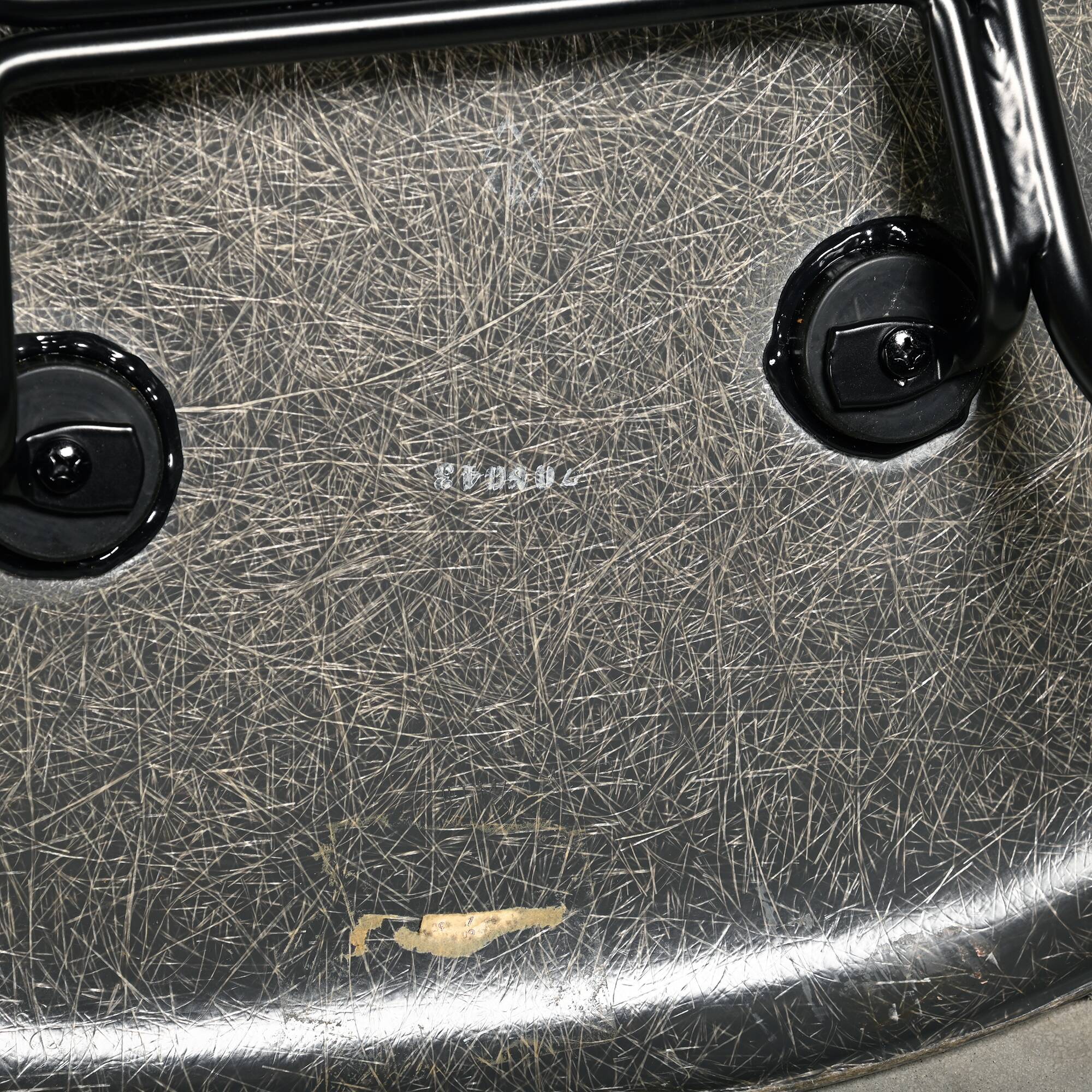 Ensemble de 6 chaises de côté multicolores DSX de Charles et Ray Eames ...