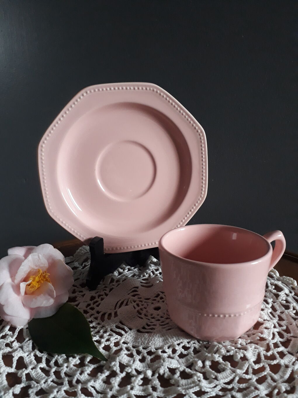 Duo De Tasses Et Sous Tasse Rose Poudré Manufacture Longchamp Année 80