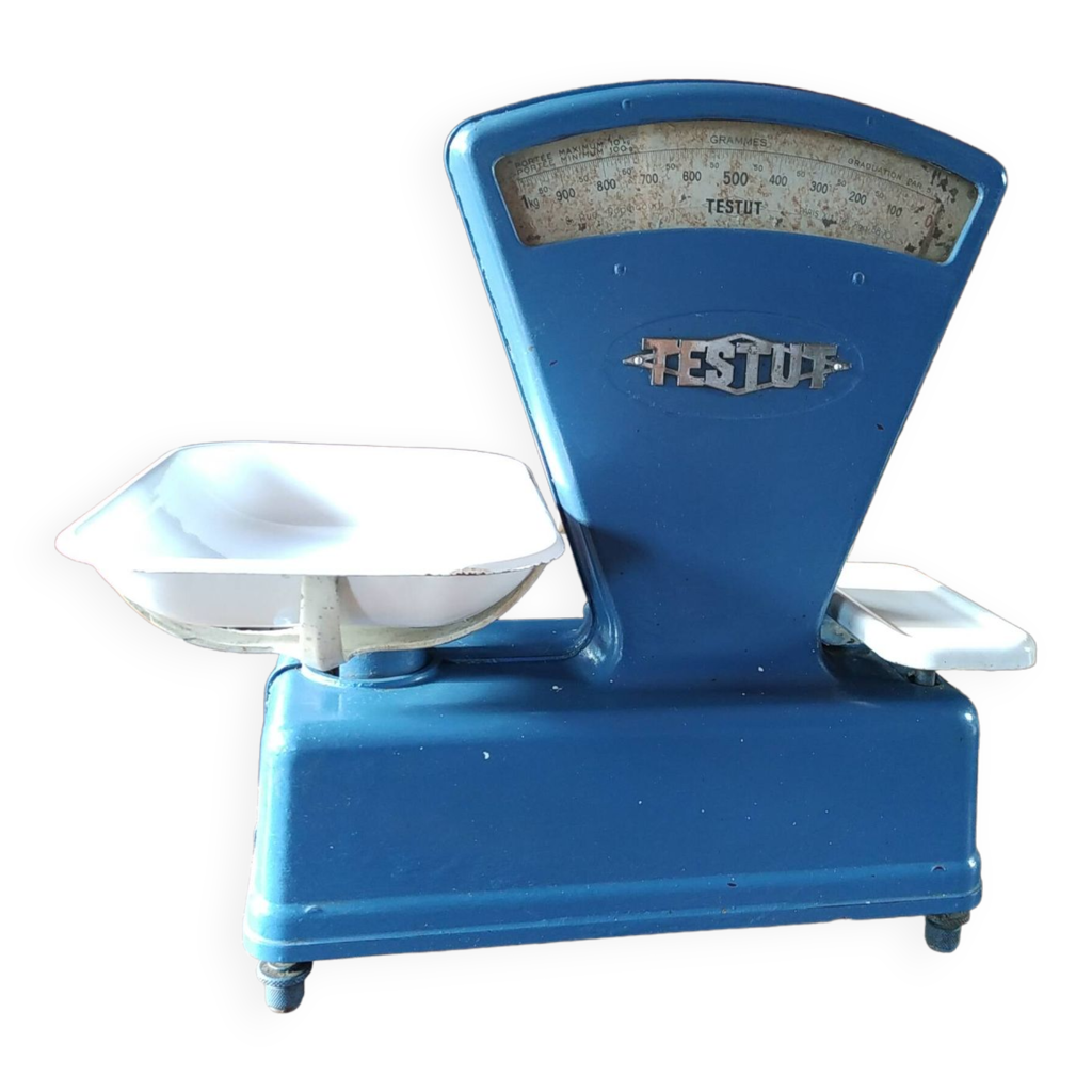 Balance Testut avec plateaux en tole émaillée. | Selency