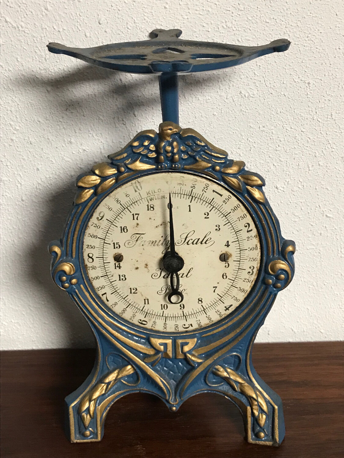 Ancienne balance de cuisine Family Scales Ideal England | Selency