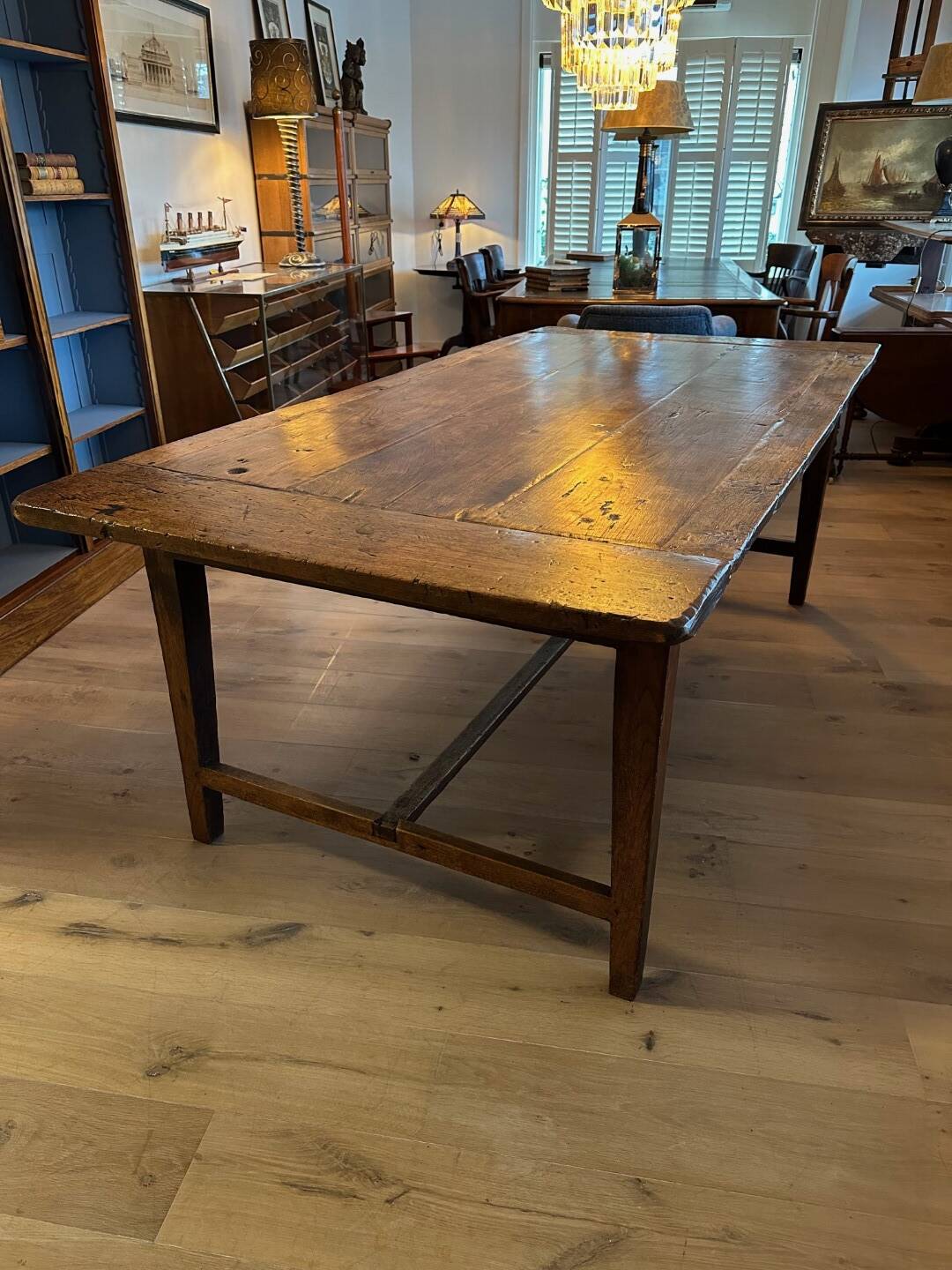 Table coloniale ancienne | Selency