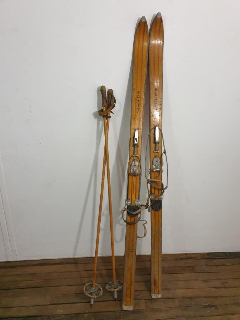 Ski Anciens En Bois