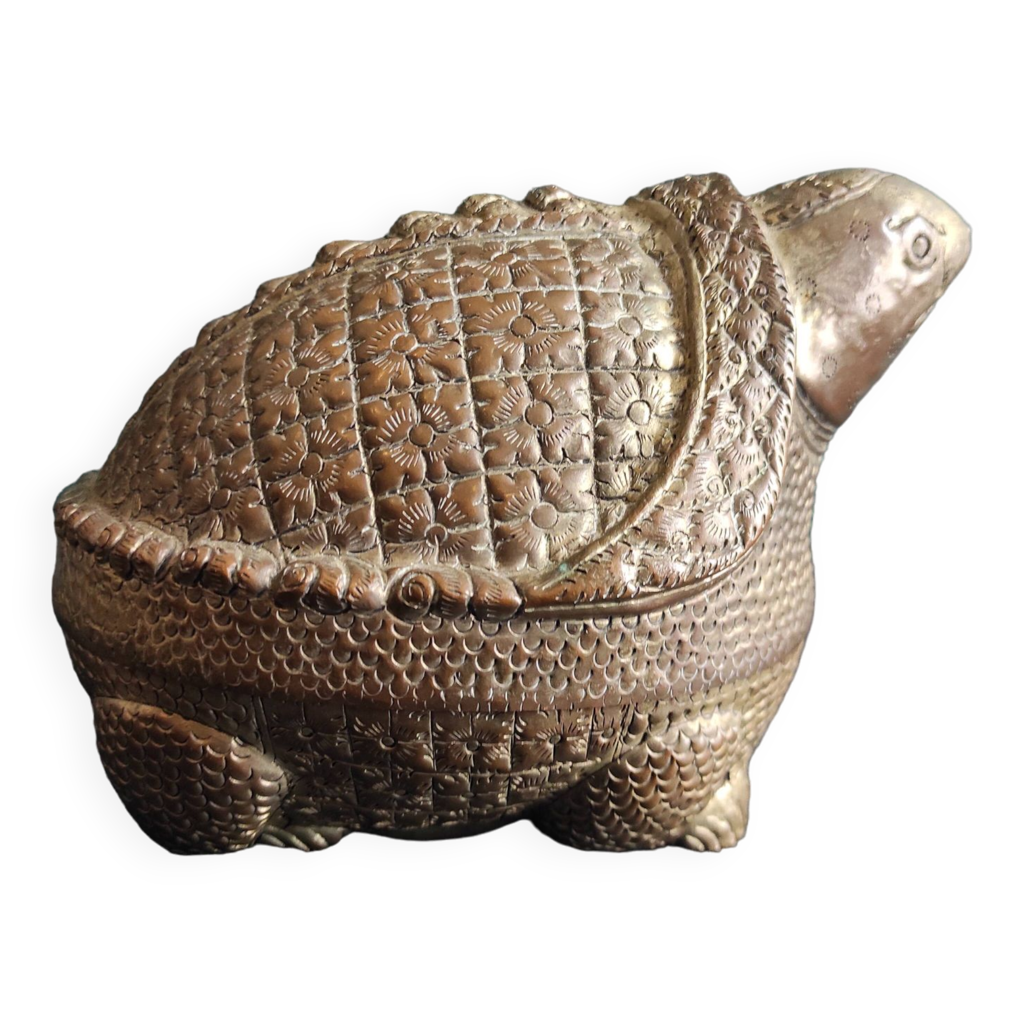 Large vintage Indian turtle shaped box | Selency