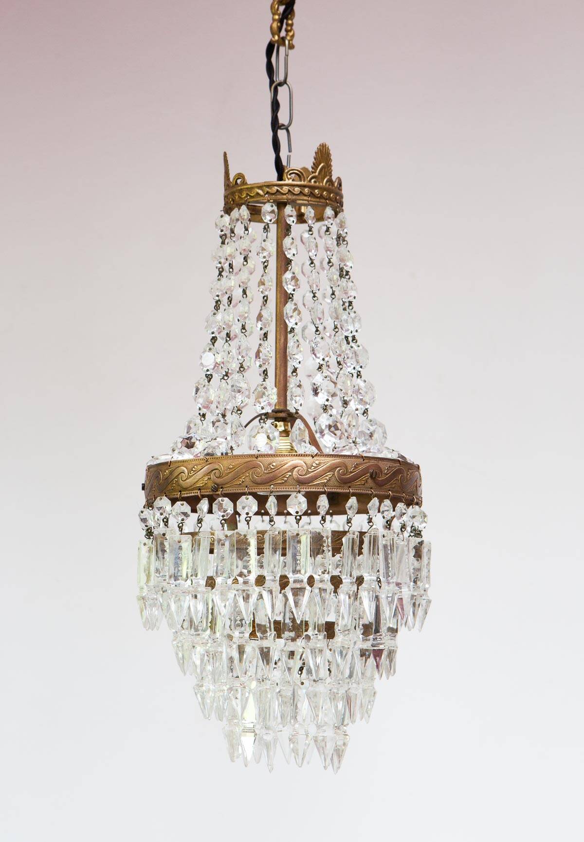 Lustre style mongolfière en bronze avec pampilles | Selency