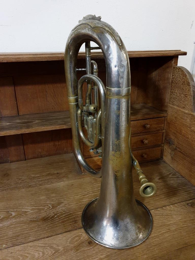 Tuba Couesnon | Selency