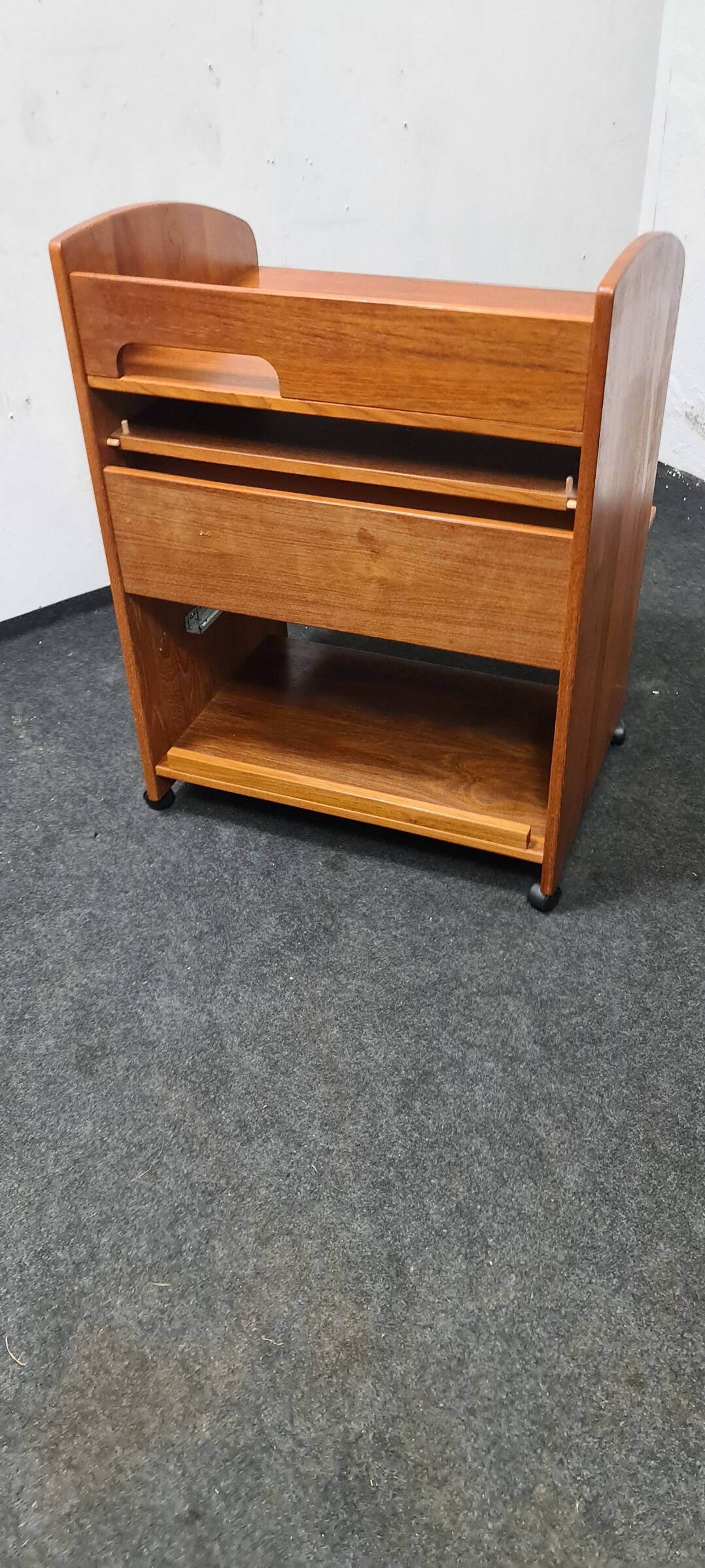 Vintage teak computer table | Selency