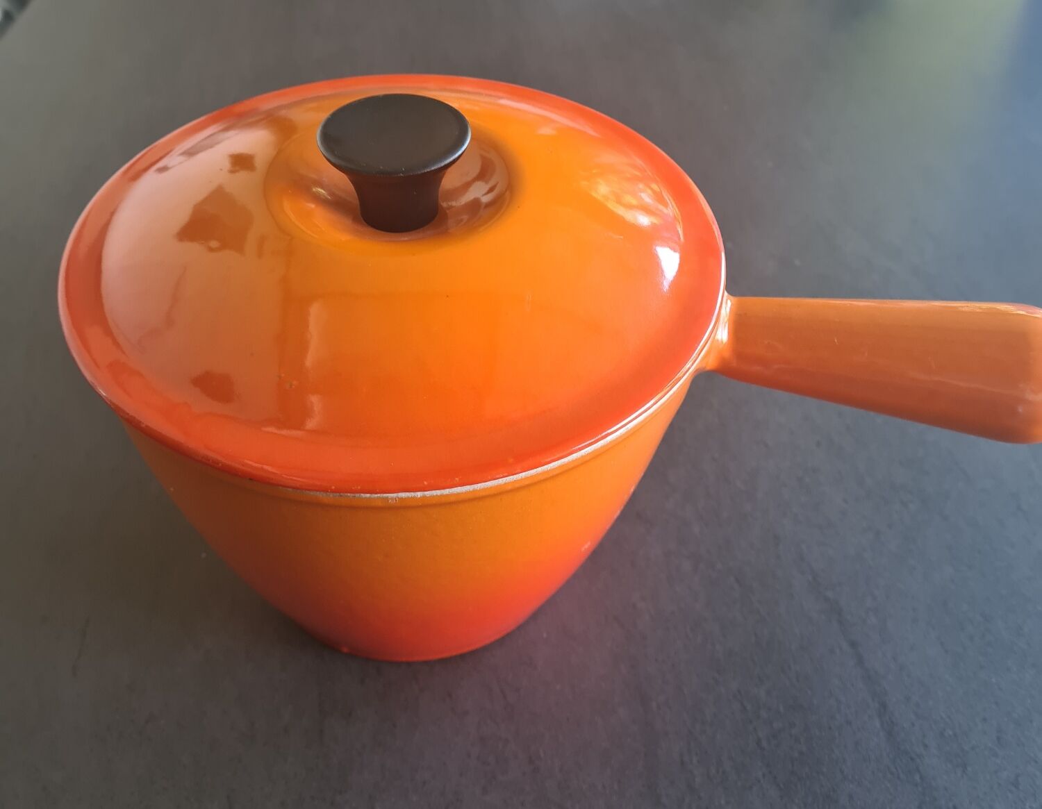 Poêlon en fonte émaillée : Le Creuset | Selency