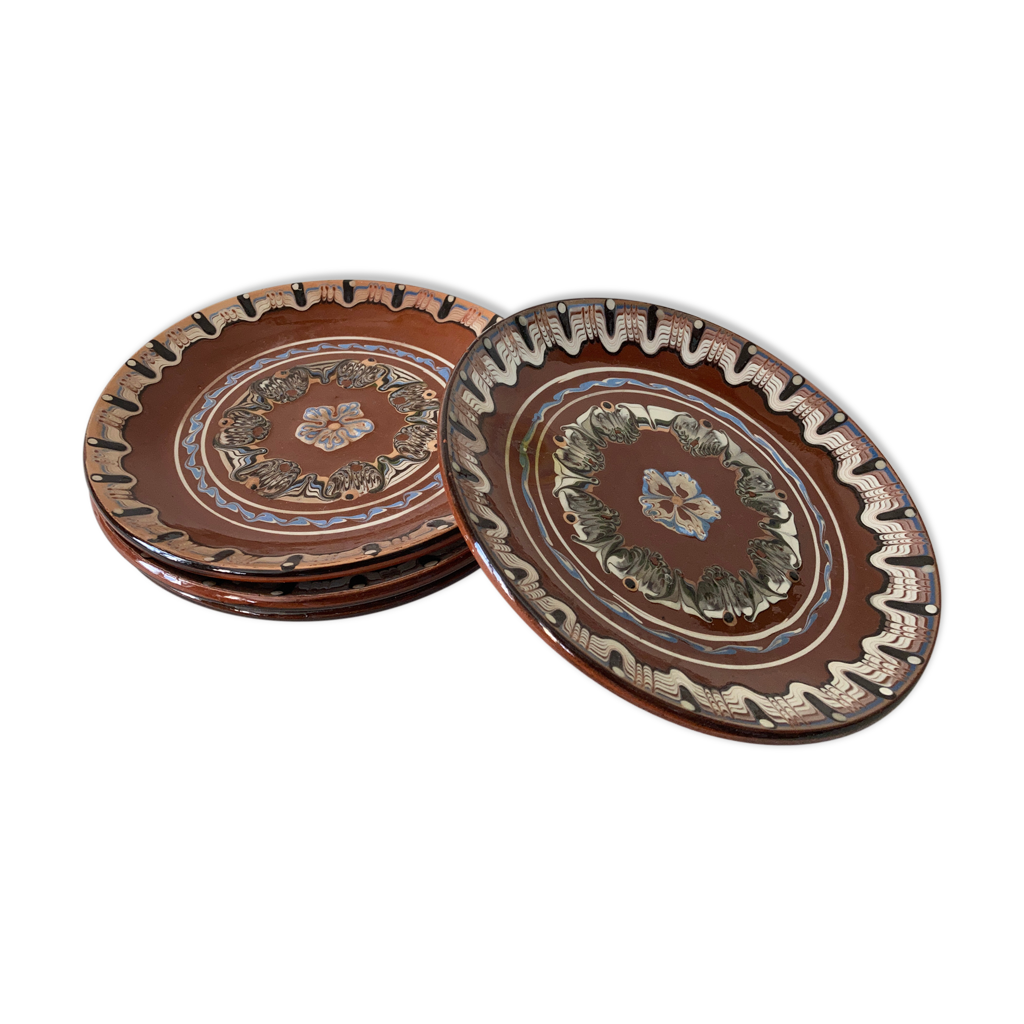 70s Bulgarian Troyan Pottery. Folk Art Ceramic Plates. Traditional Hand ...
