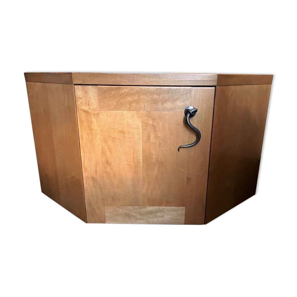 Meuble de coin, en bois massif sur roulettes | Selency